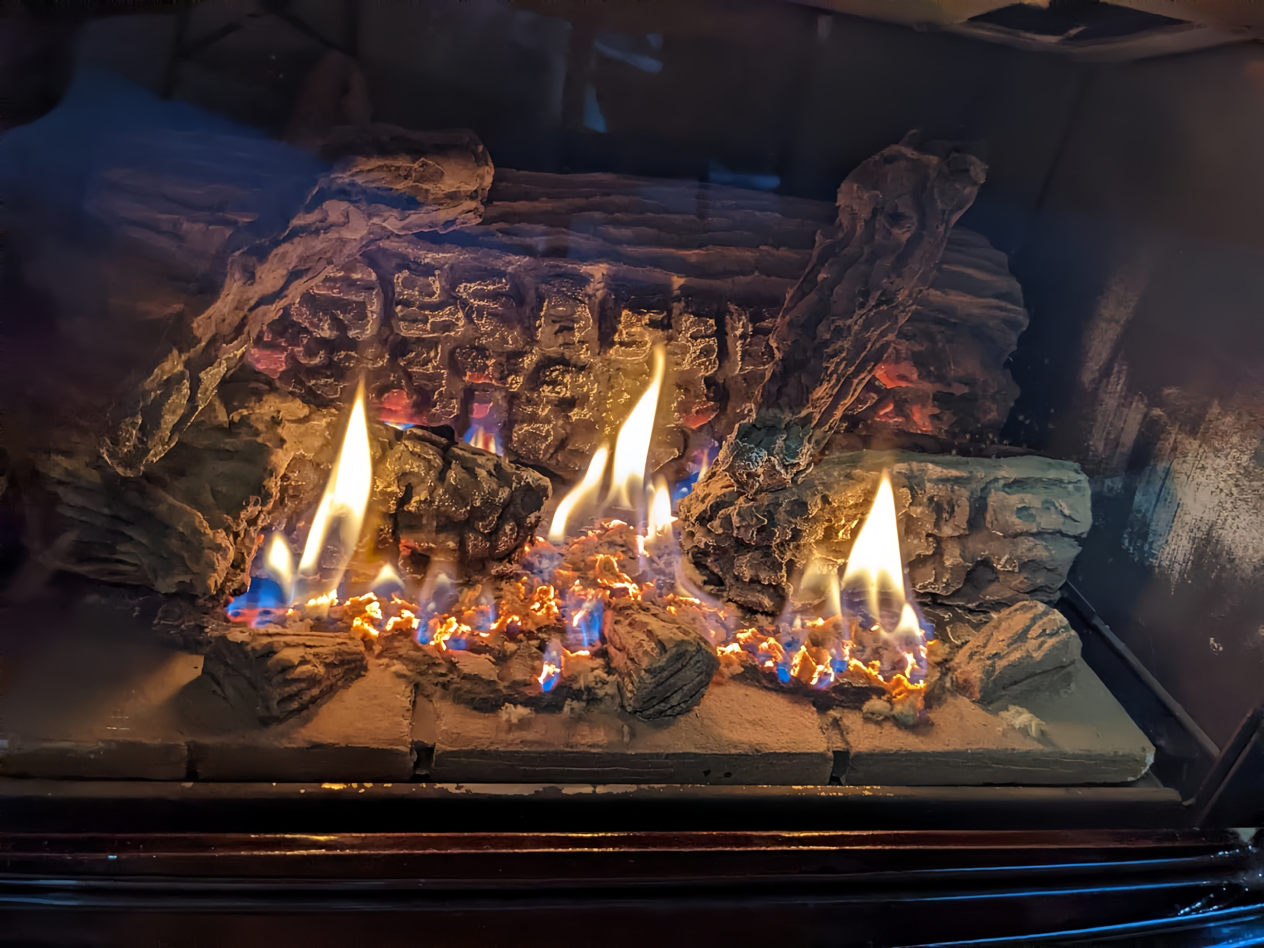 Americangaslogs Vented Gas Logs Set with iron Burner Pan and Remote ...