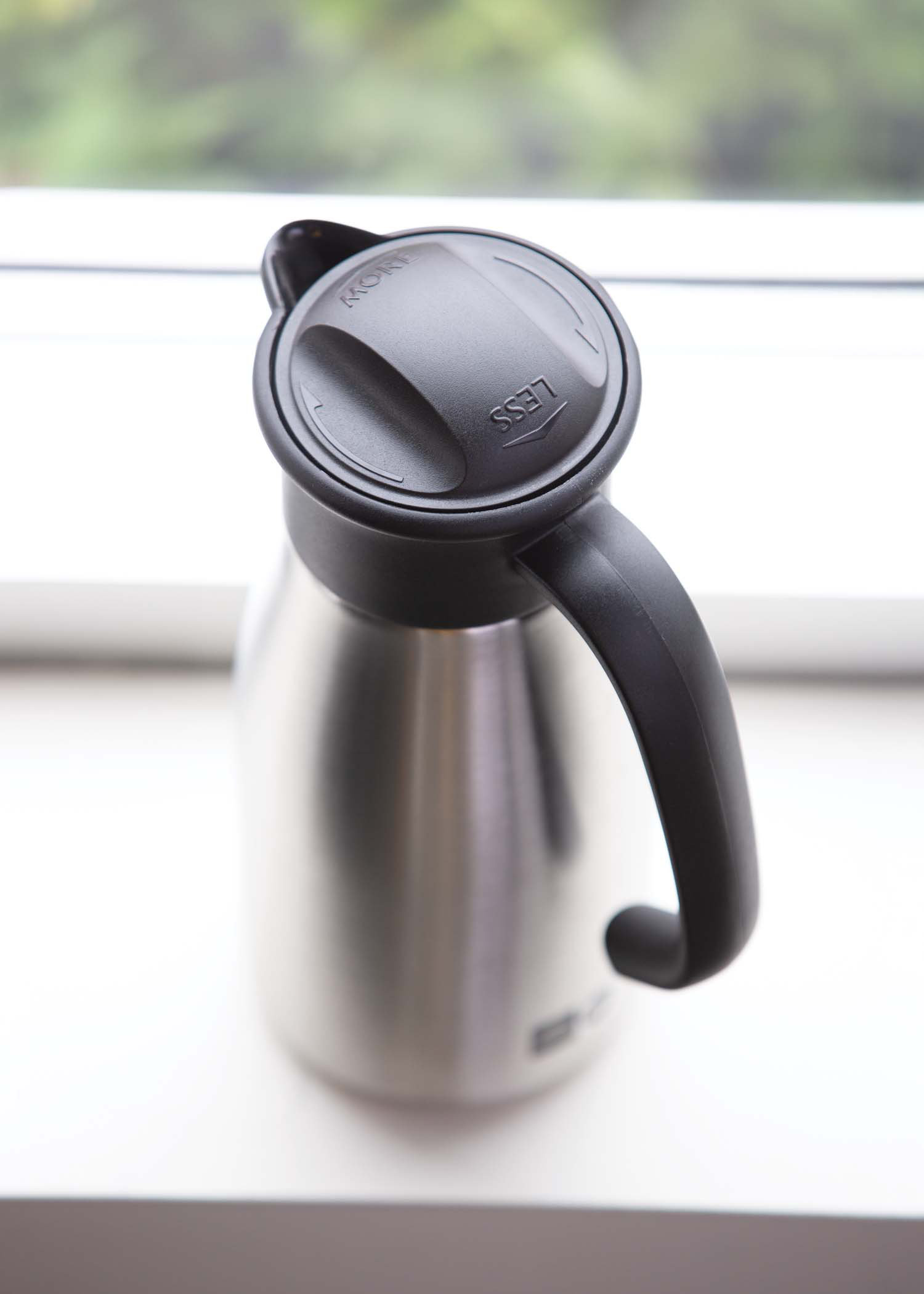 Service Ideas Stainless Steel 33.8 Ounce Vacuum Insulated Server | Wayfair