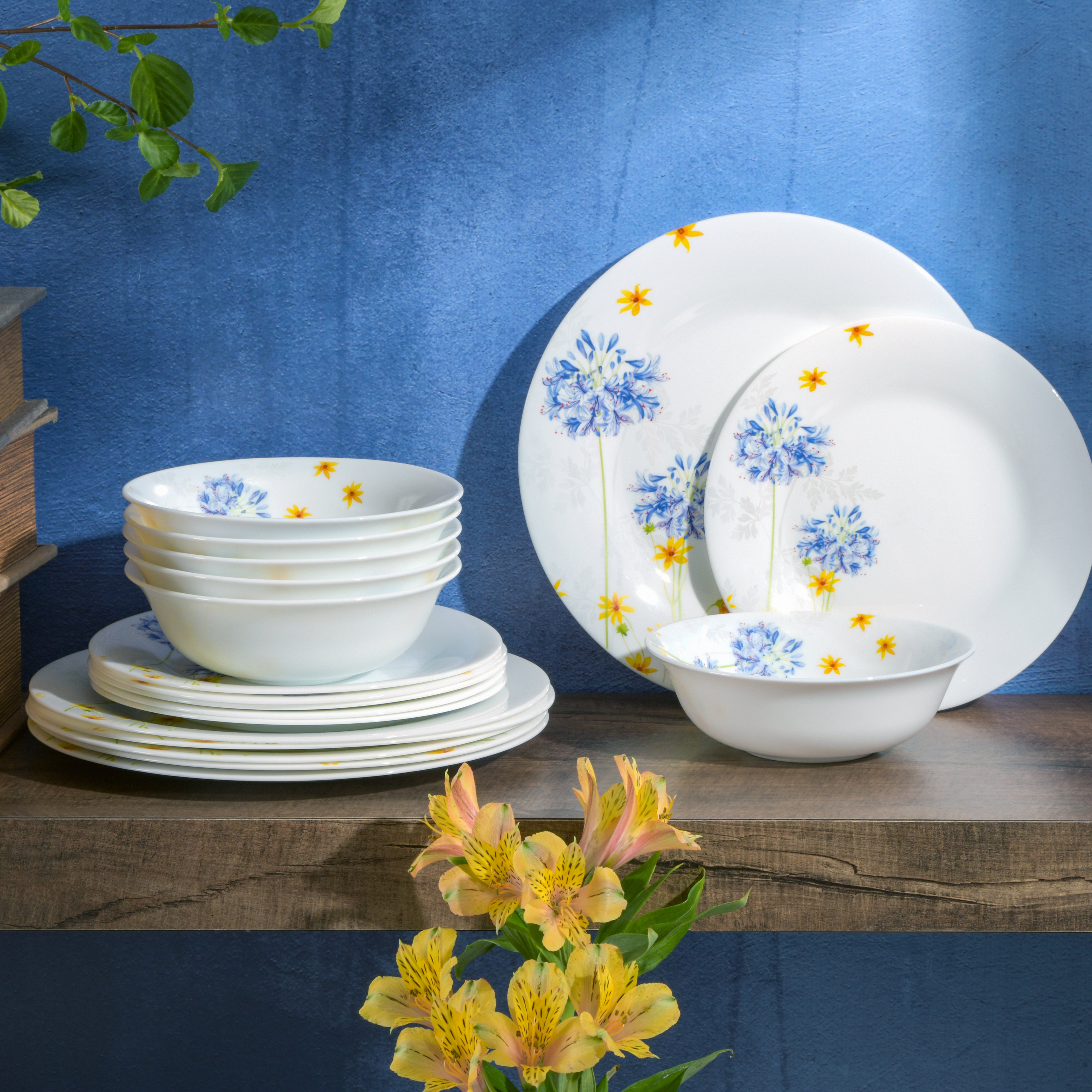 Gibson Home Ultra Break Resistant 18 Piece Dinnerware Set, Blue Floral ...