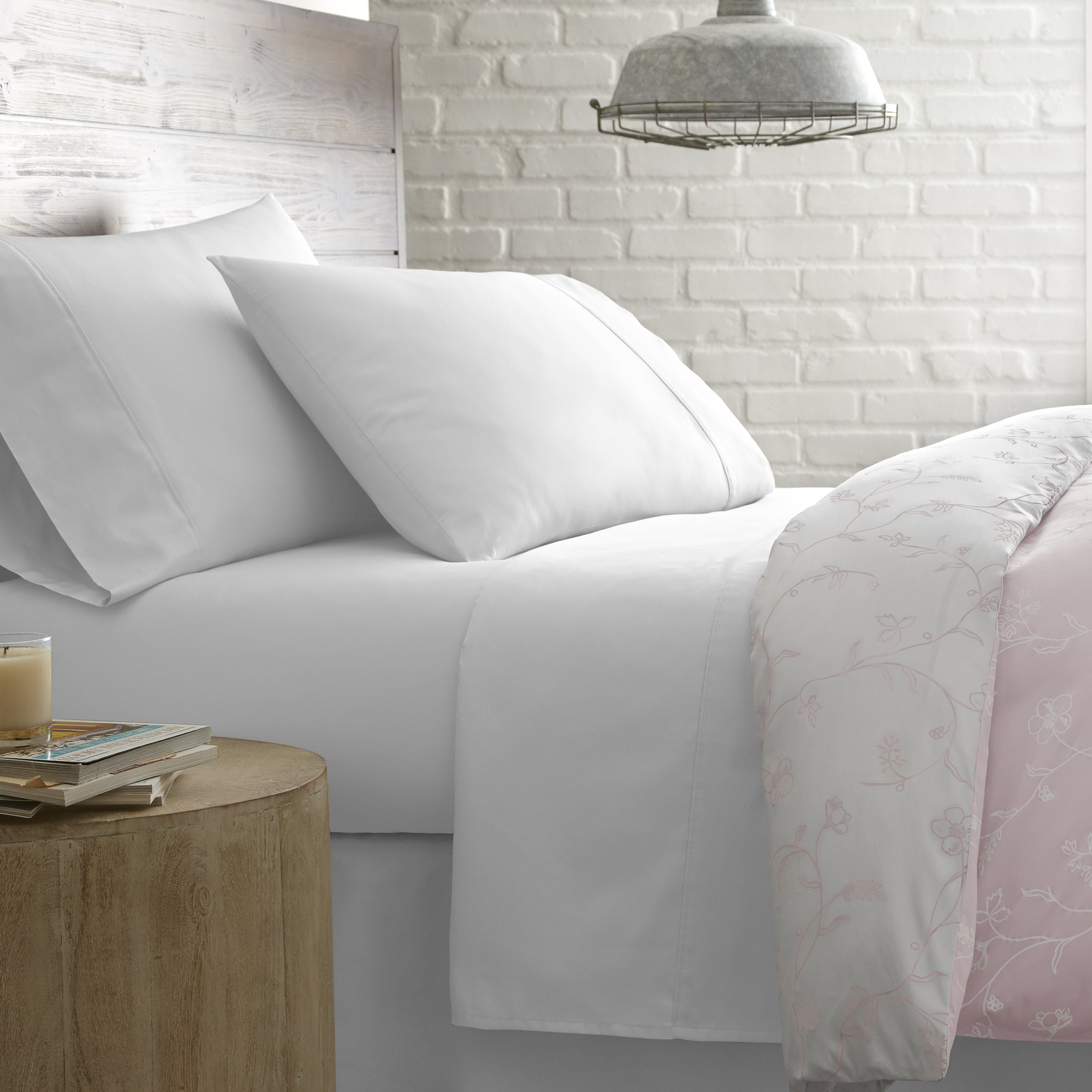 SouthShore Fine Linens Briteyarn 300 Thread Count 100% Long staple ...