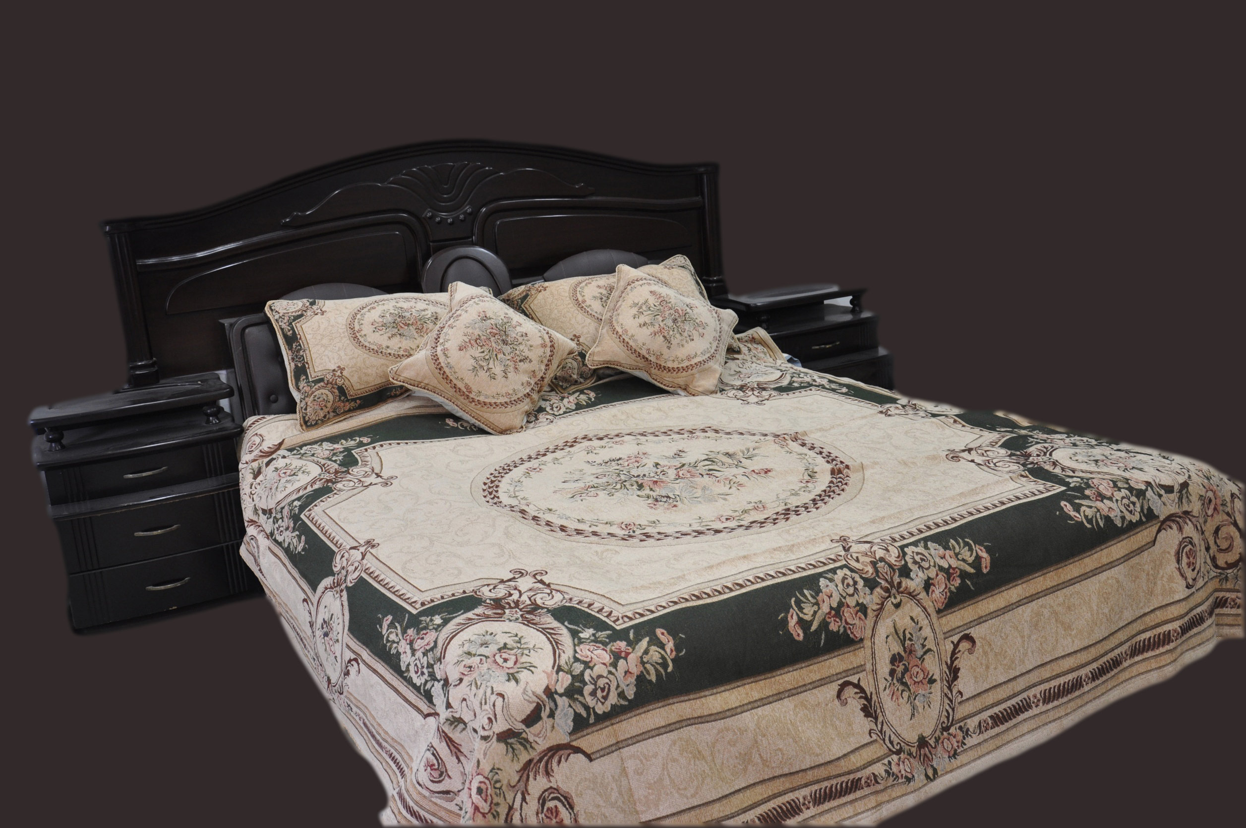 DaDa Bedding Elegant Chenille Quilt Set & Reviews | Wayfair
