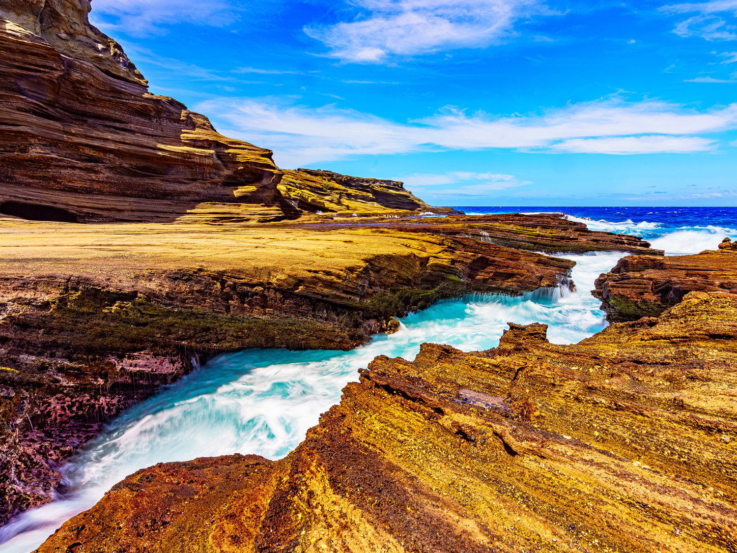 Made & Curated Rocky Rocky Crevice With Waves | Oahu, Hawaii by Brian ...