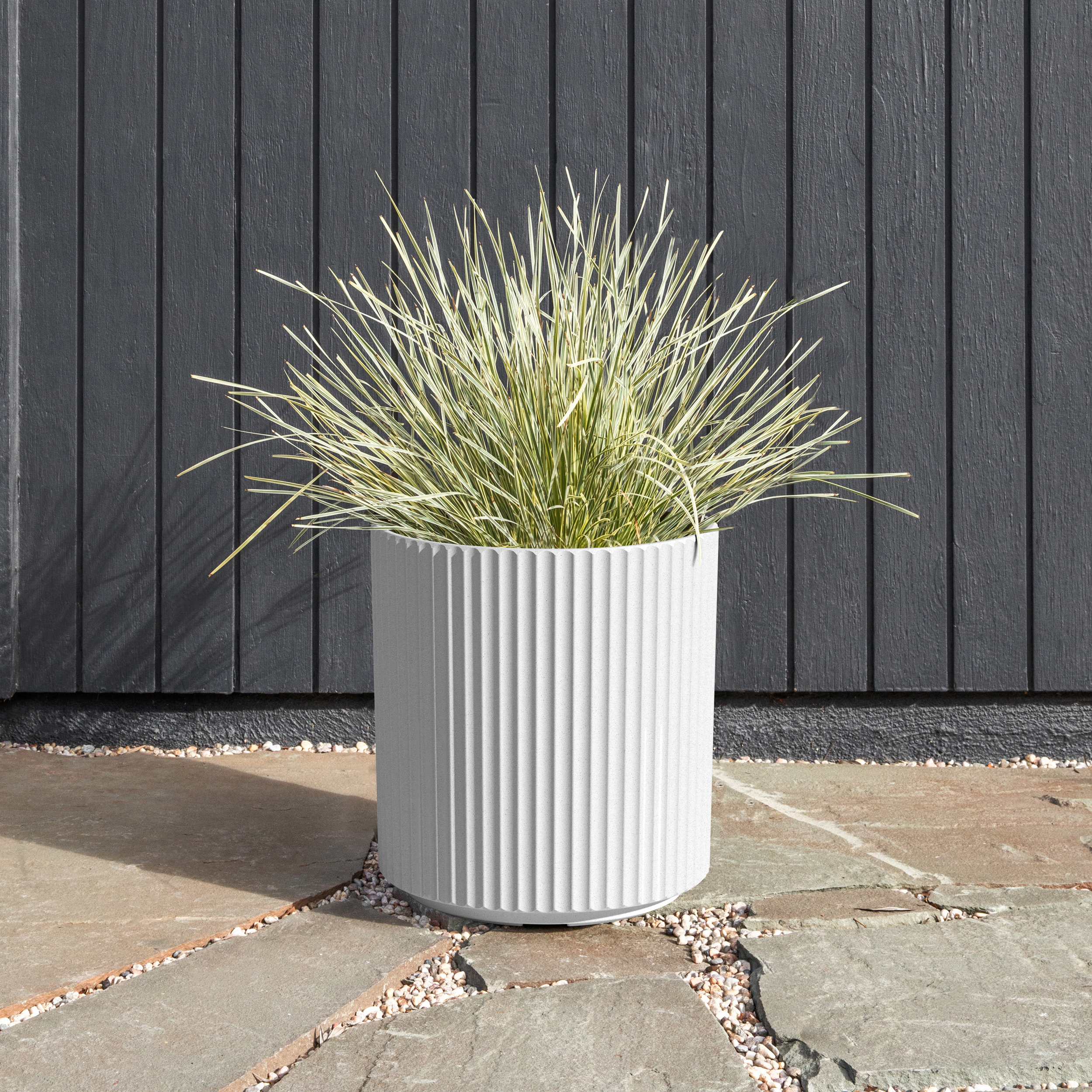 Veradek Demi Series Round Planter & Reviews | Wayfair