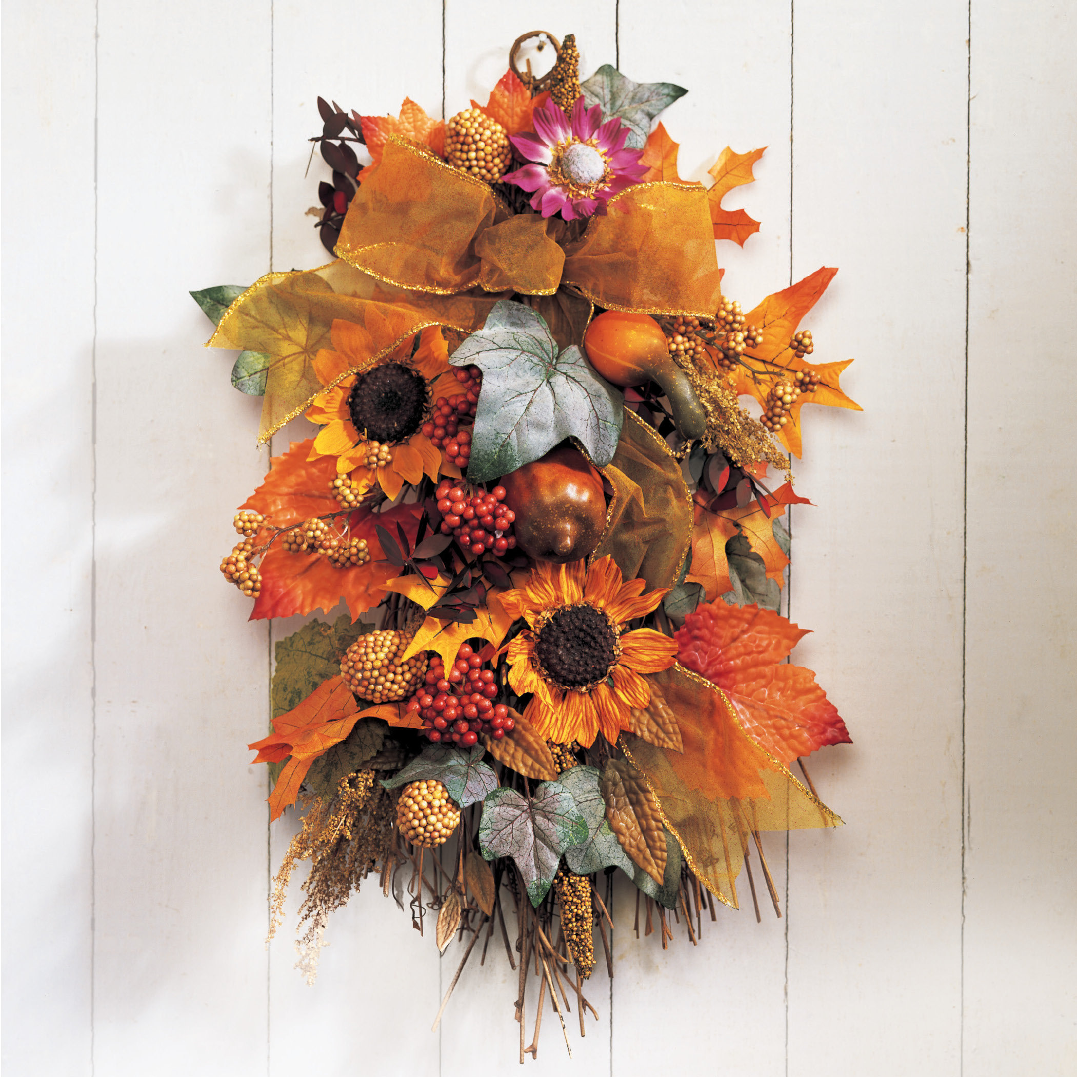 The Holiday Aisle® Swag & Reviews | Wayfair