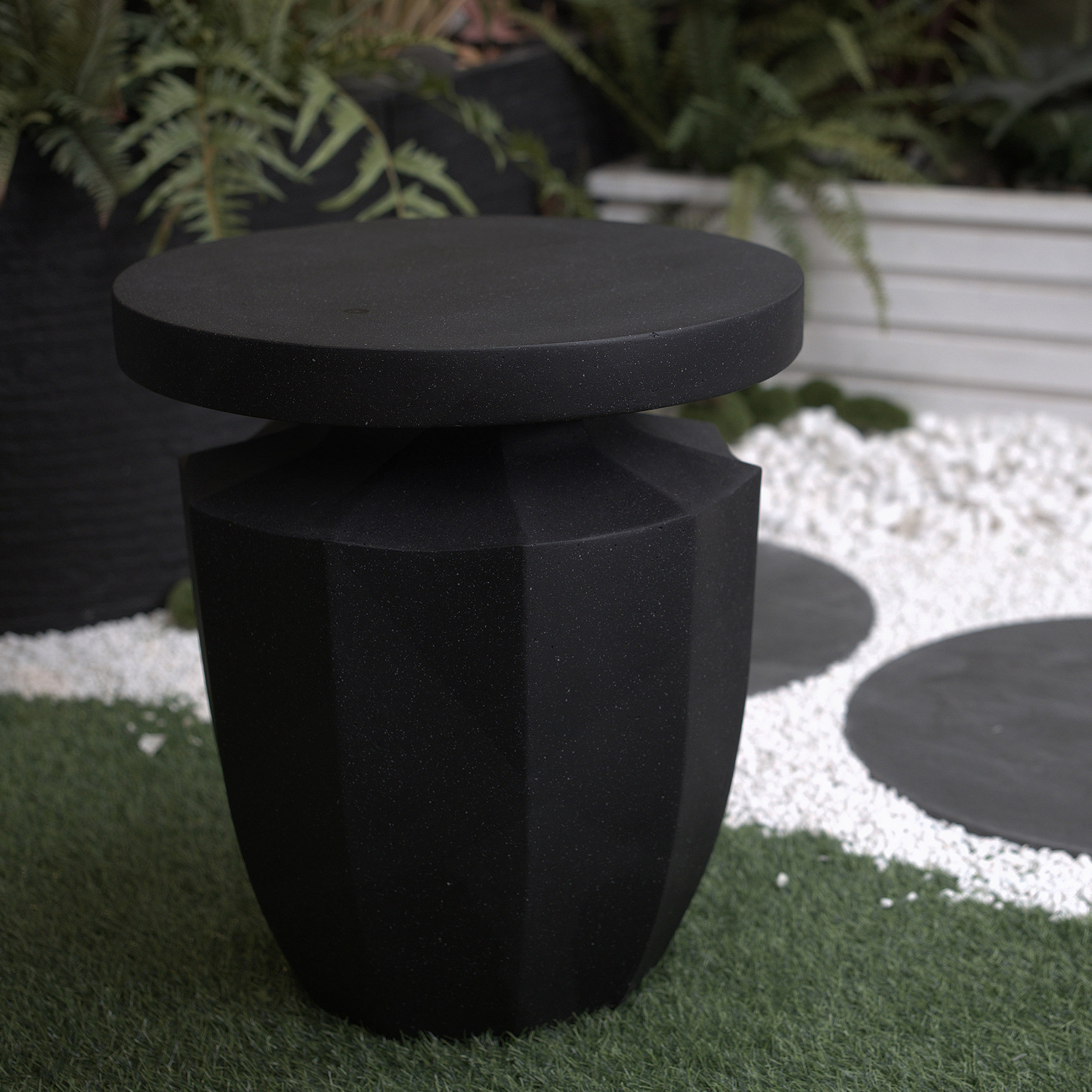 Brayden Studio Decorative Garden End Table, 20.3" H Modern Heavy Duty ...