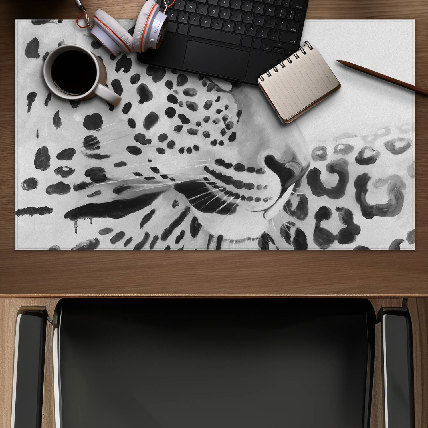 Begin Edition International Inc. Beautiful leopard - 14.00"x24.25" Desk ...