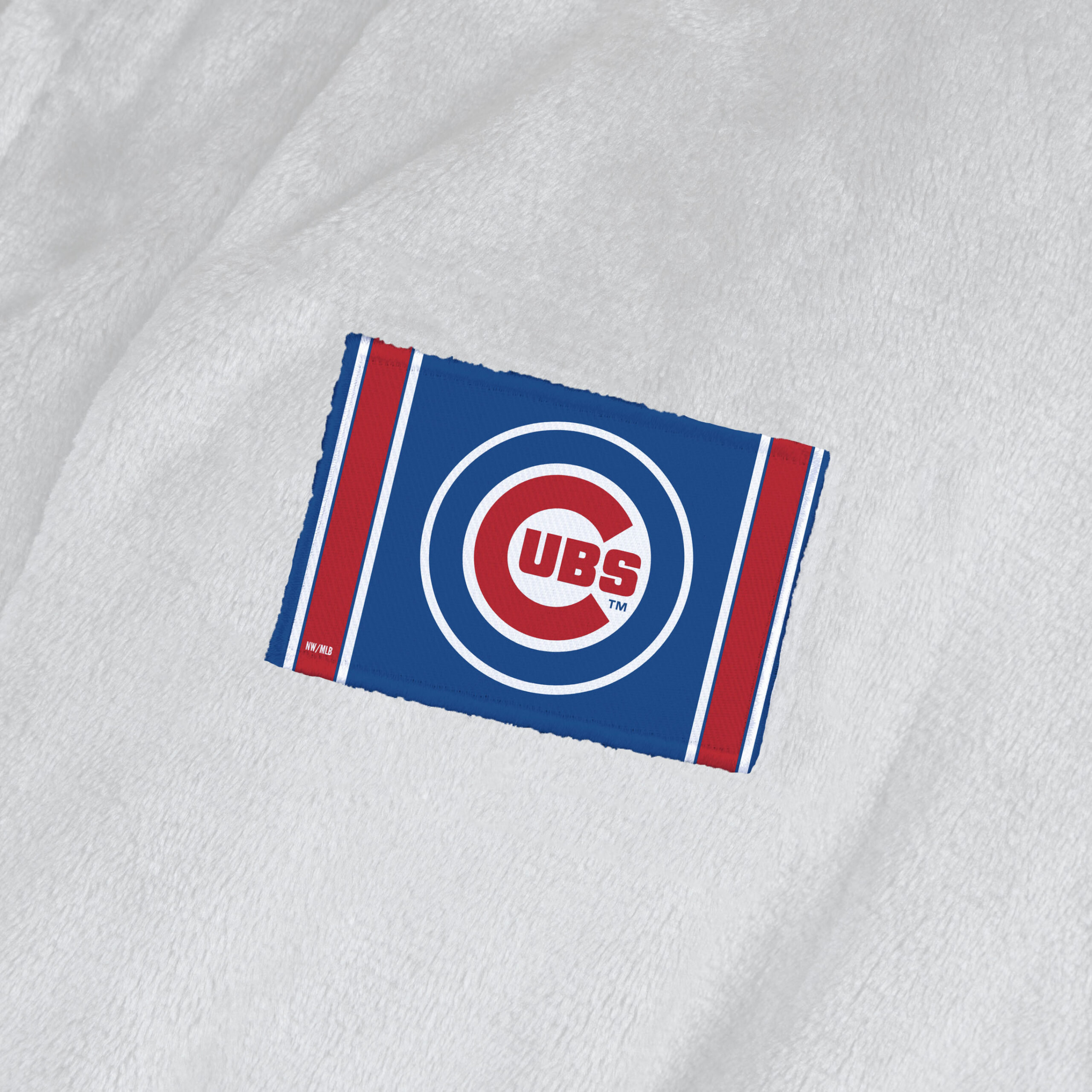Wildon Home® MLB Chicago Cubs Tag Silk Touch Robe, Sport Fan Apparel ...