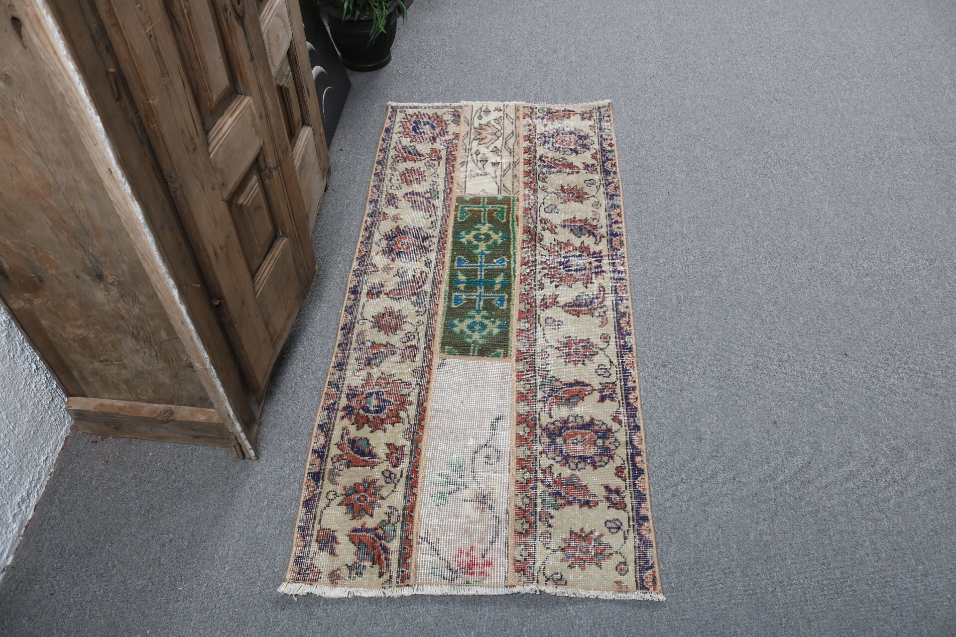Bungalow Rose Vintage Turkish Door Mat Features a Vibrant Floral ...