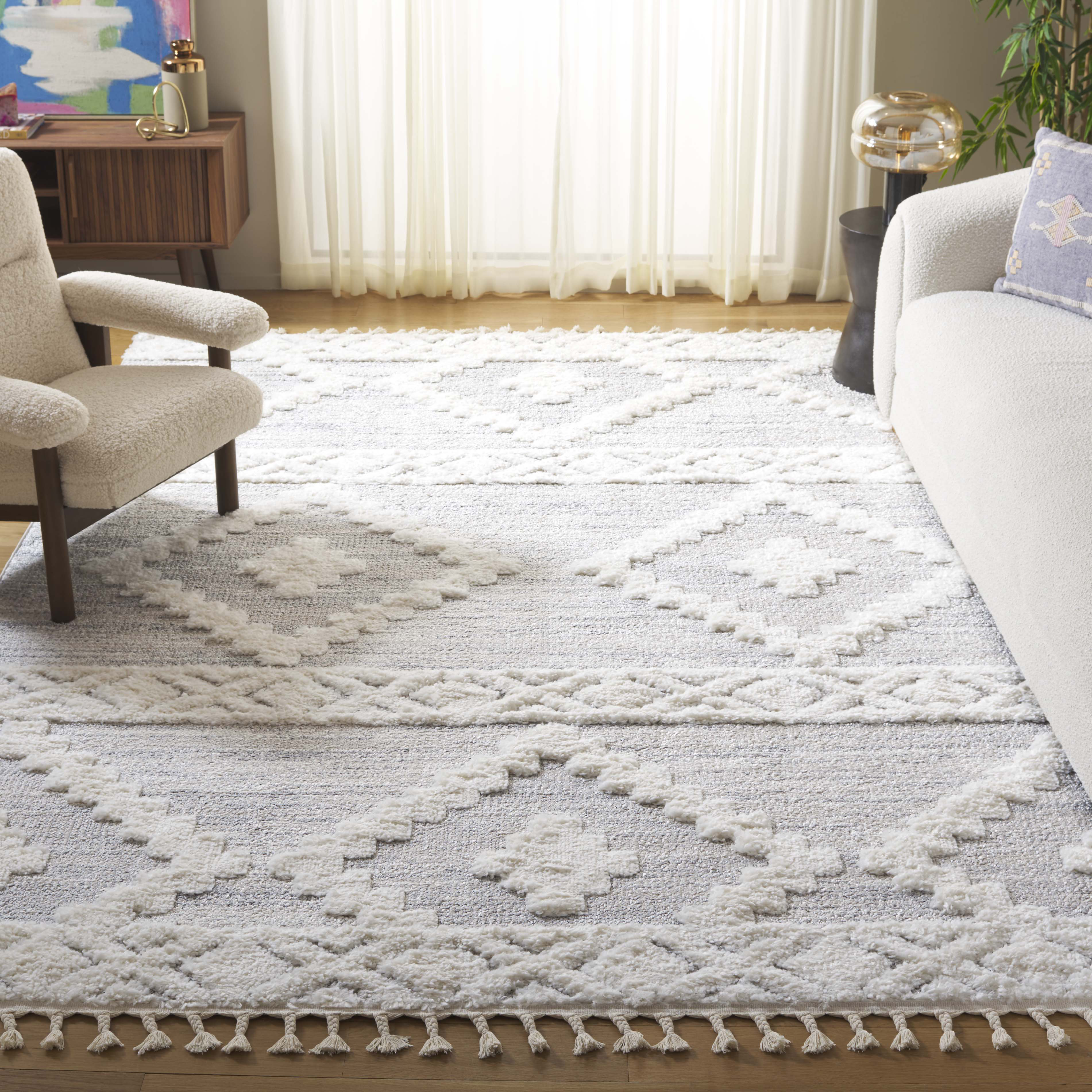 Langley Street Hugley Moroccan Tassel Shag 640 Area Rug In Ivory ...
