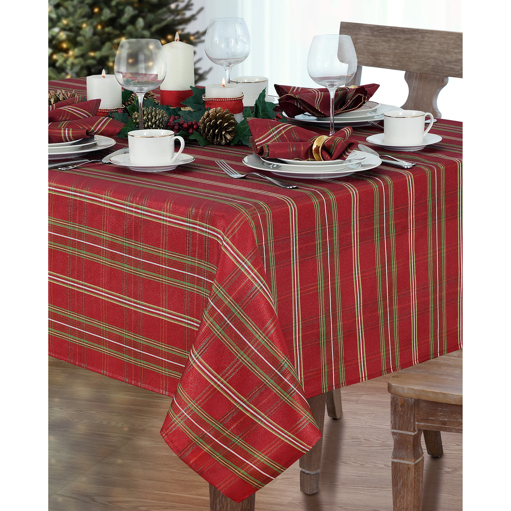 The Holiday Aisle® Curran Shimmering Plaid Tablecloth & Reviews ...
