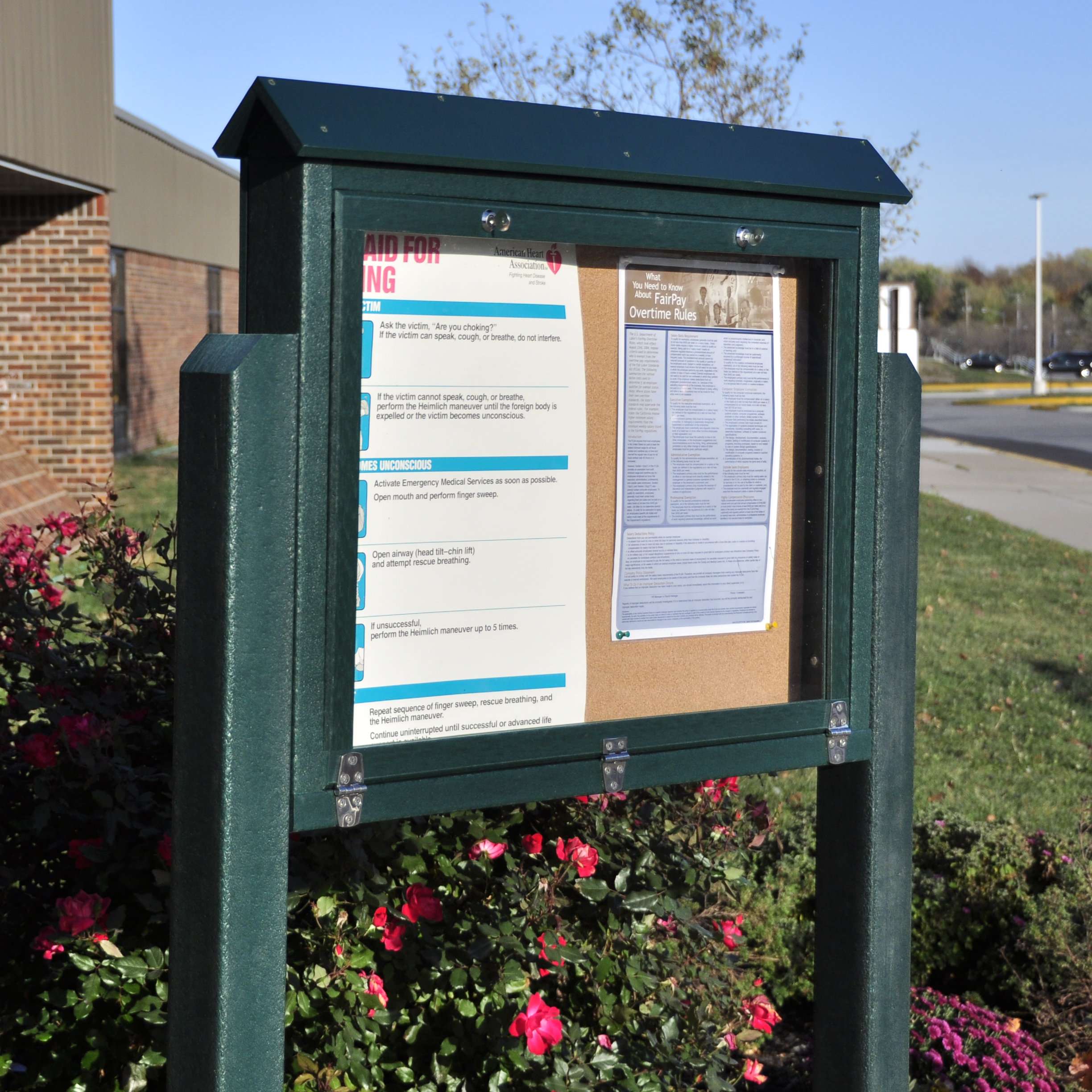 Frog Furnishings Recycled Plastic Hinged Message Center One Side No ...