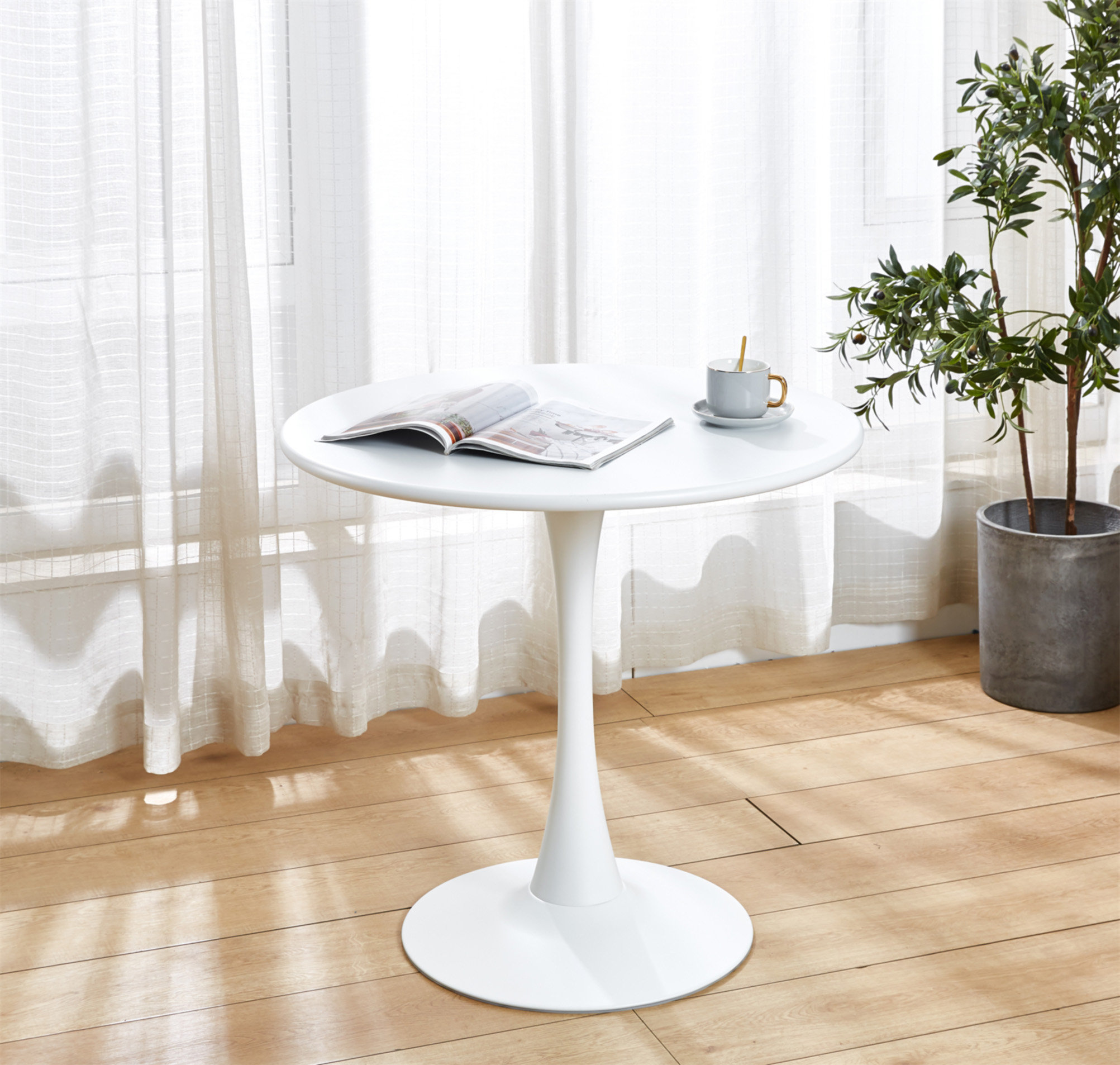 George Oliver Modern White Round Dining Table, 31.5'' Diameter Solid ...