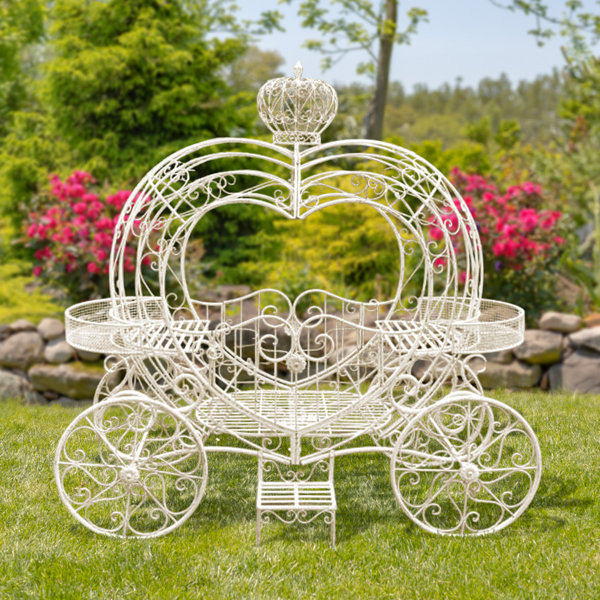 Zaer Ltd International The Courtney 75" Tall Heart-Shaped Metal ...