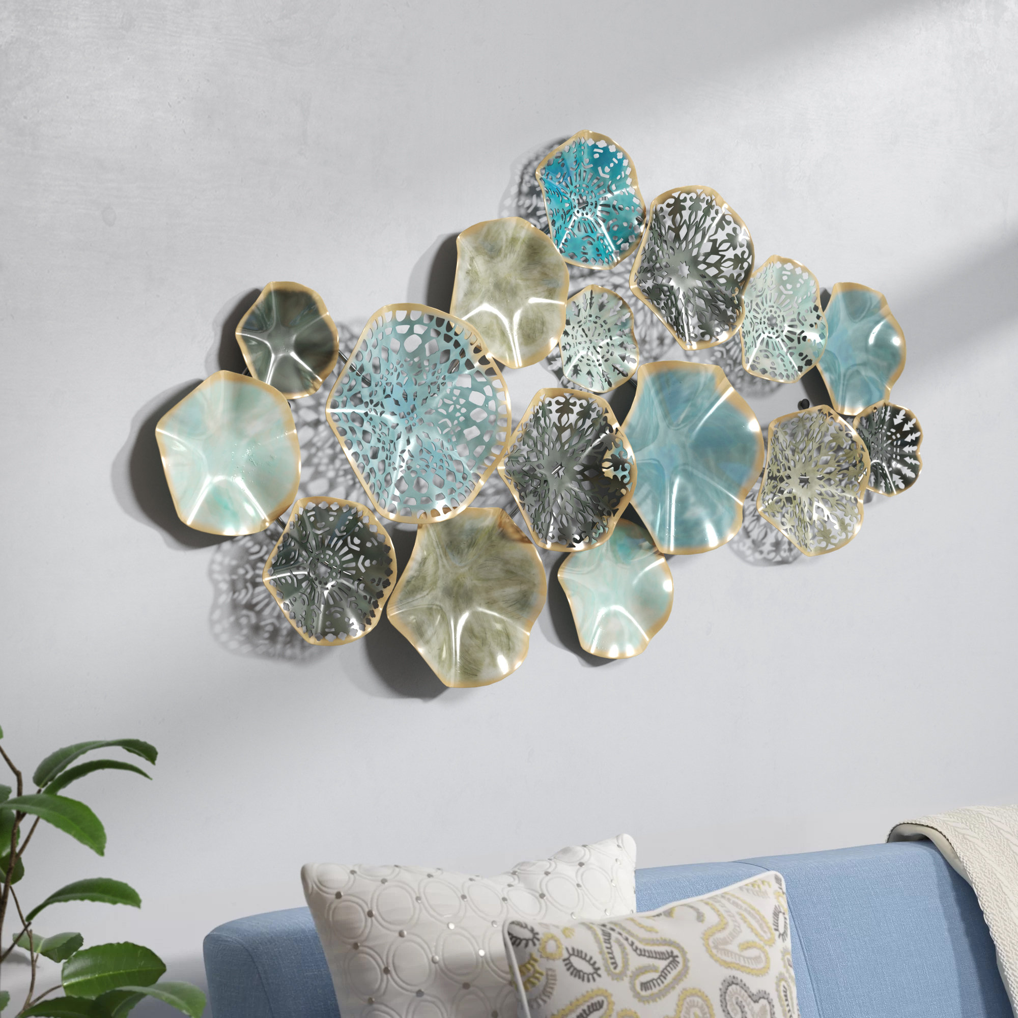 Dakota Fields Hench Metal 3D Overlapping Discs Plate Home Wall Decor ...