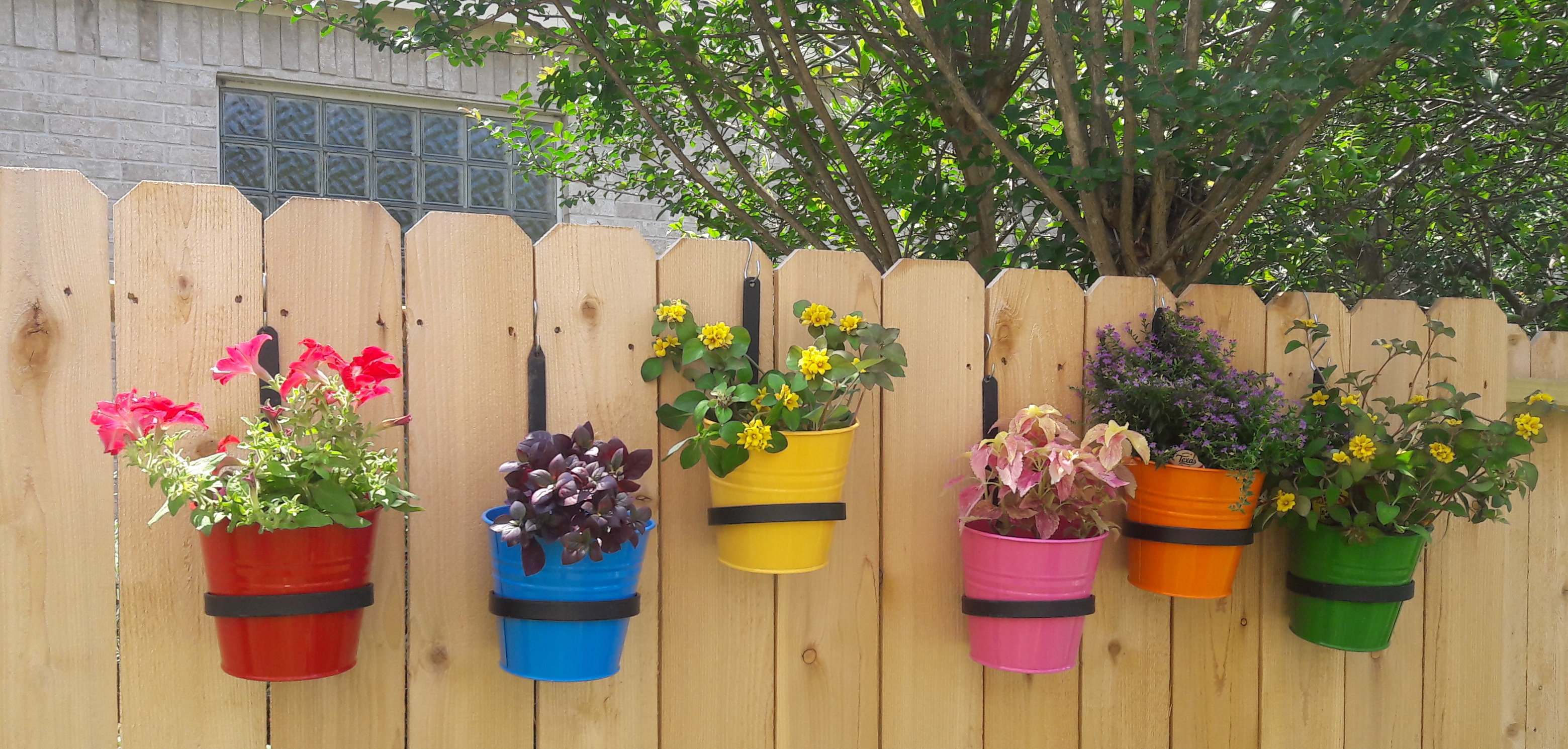 August Grove Elko 6-Piece Galvanized Steel Railing Planter Set ...