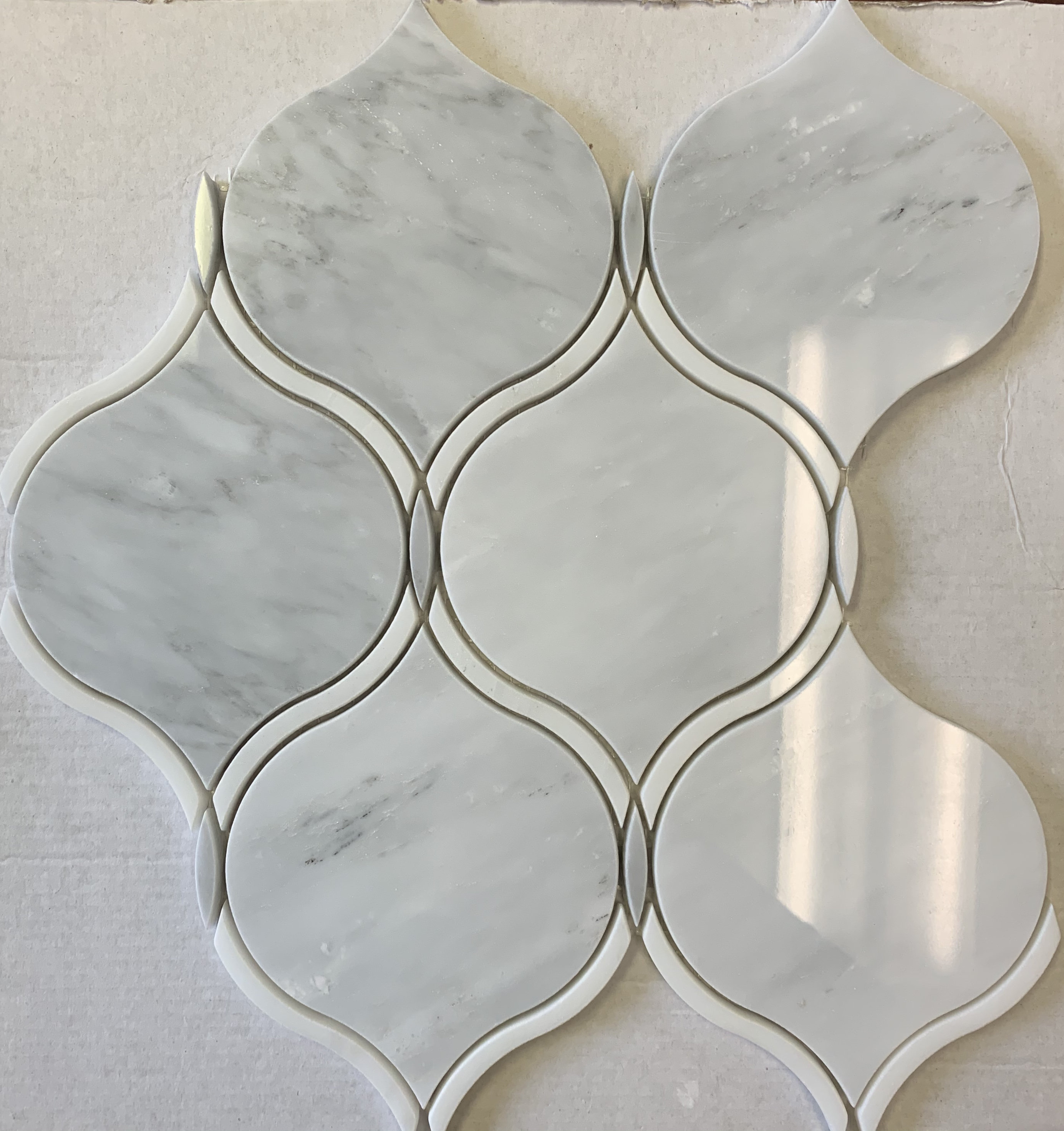 Mango Tile 10" x 11" Marble Arabesque Mosaic Wall & Floor Tile ...