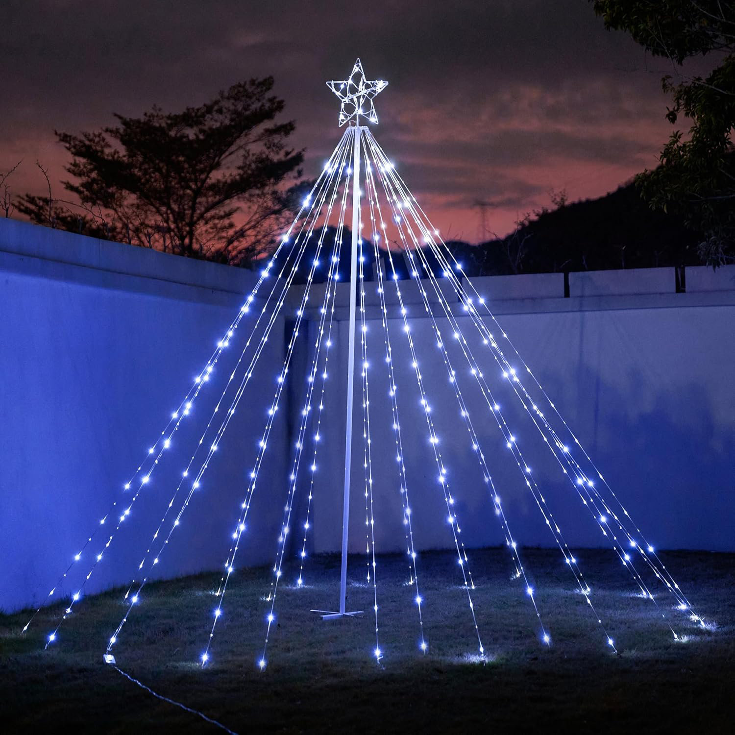 The Holiday Aisle® 10ft 560 LED Cone Tree Lights, Metal Stakes Outdoor ...