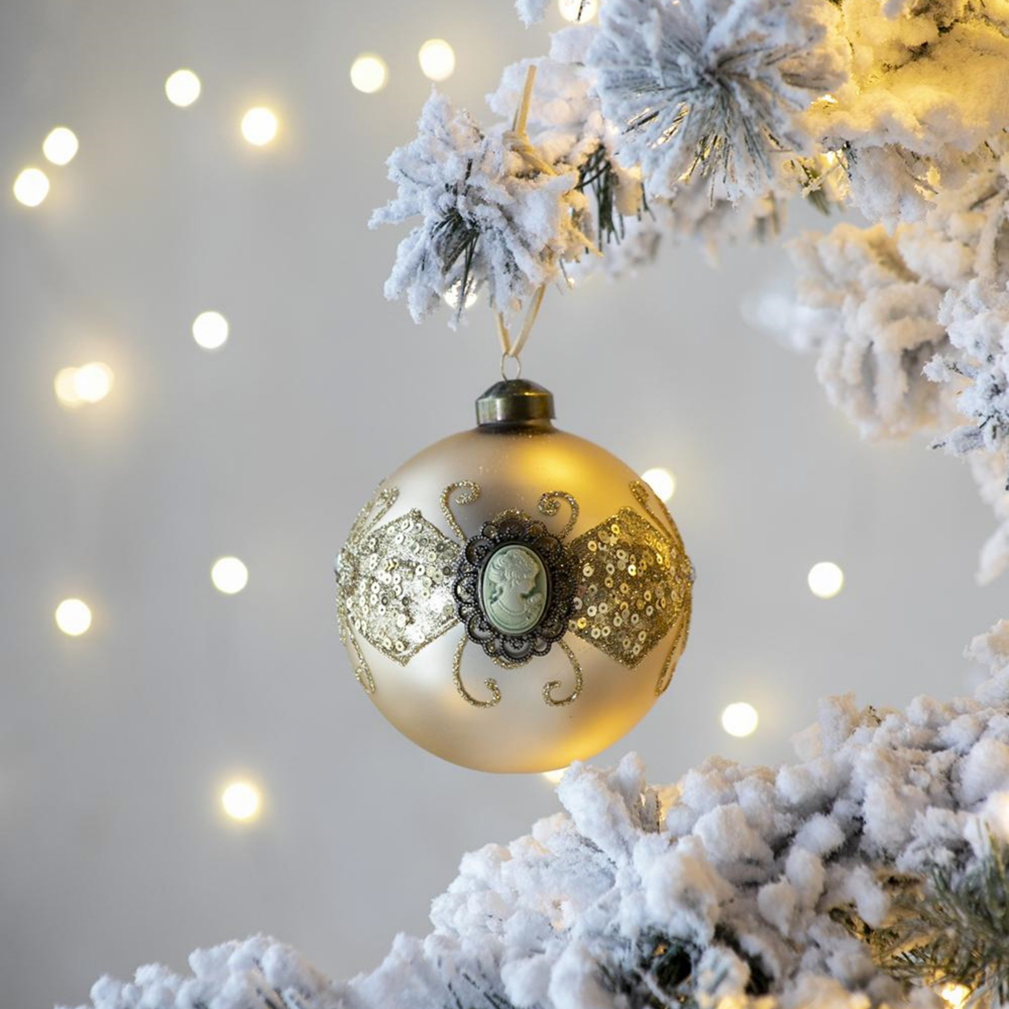 House of Hampton® D3.9 Glass Christmas Ball Ornaments, Set Of 6 ...