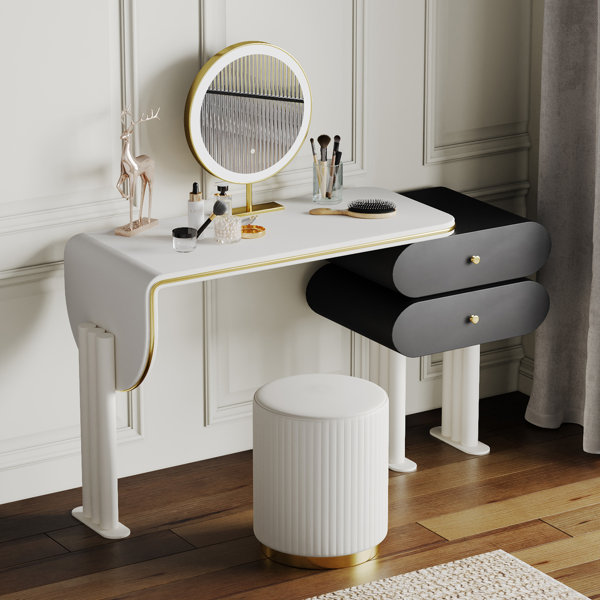 Everly Quinn Zadey Vanity | Wayfair