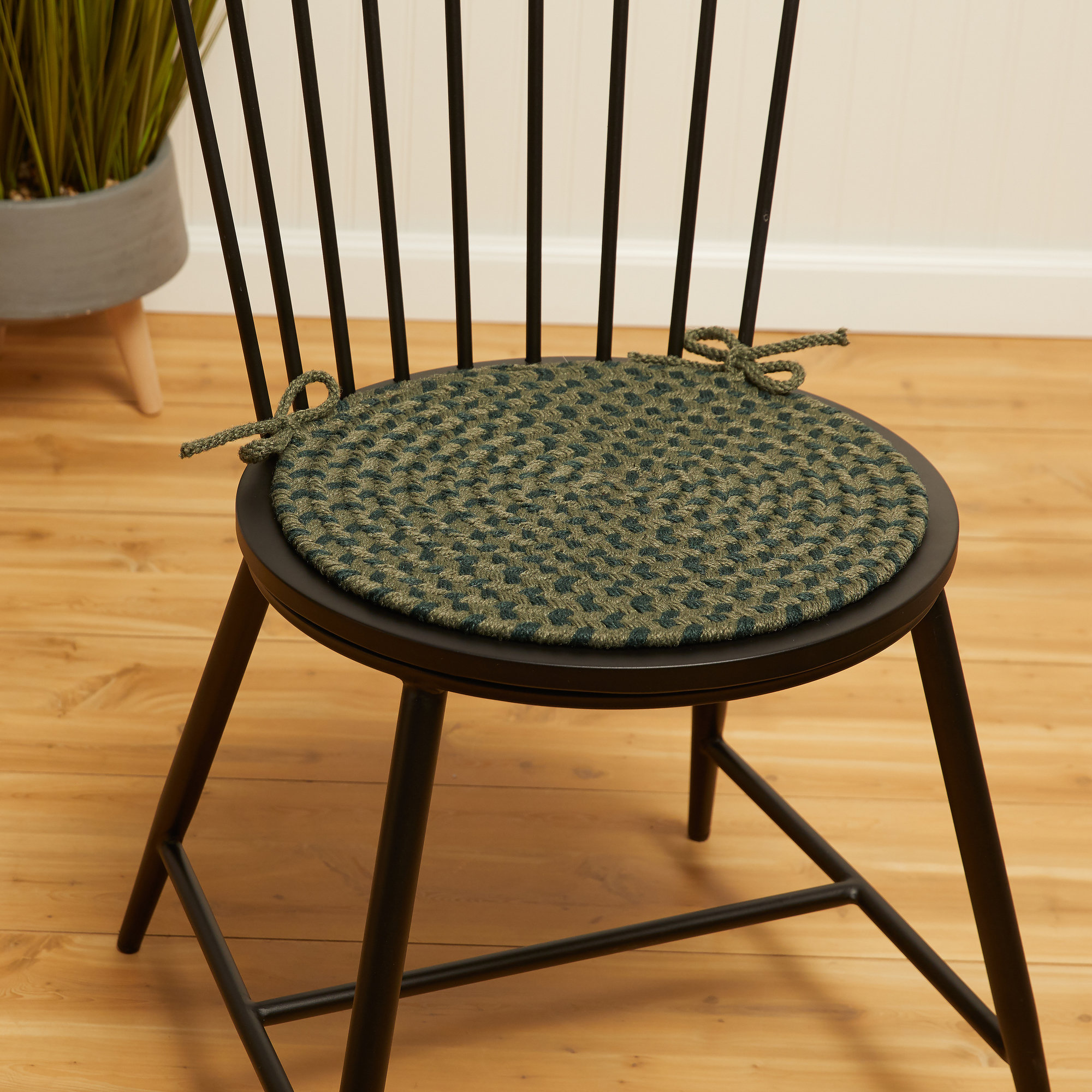 August Grove® Bar Harbor Indoor Chair Pad & Reviews | Wayfair