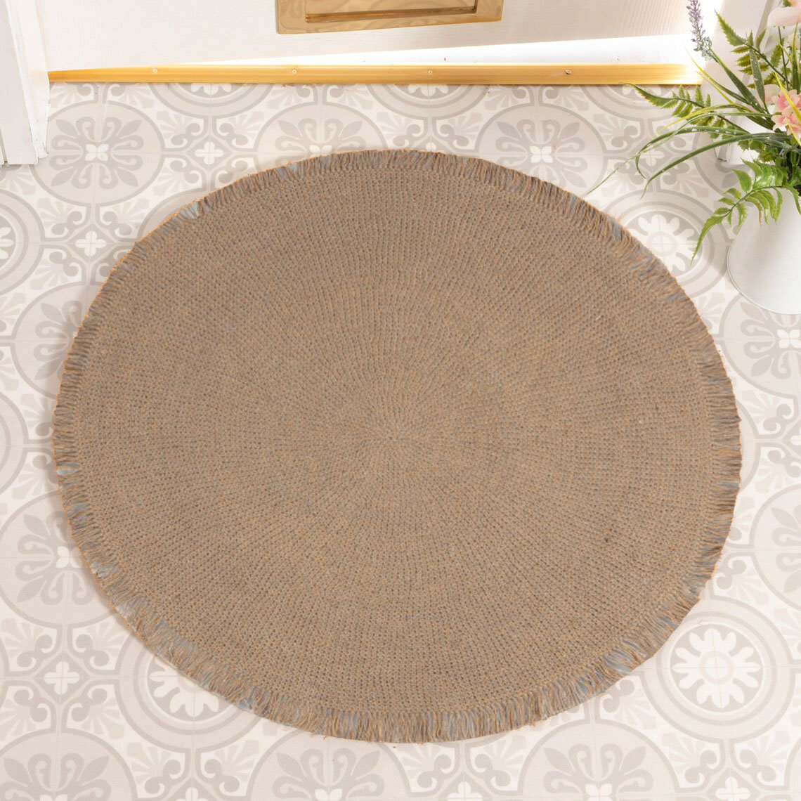 Gracie Oaks Elora Braided Round Rug | Wayfair