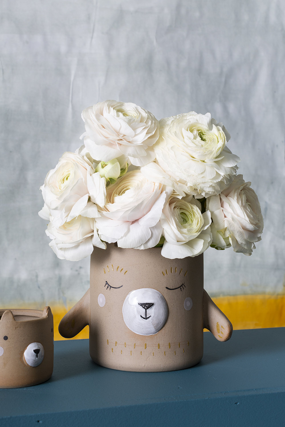 Redwood Rover Laussat Bear Hug Pot Planter | Wayfair