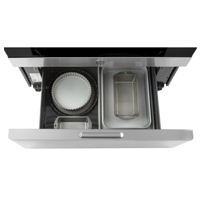 GE Appliances 30" 5 Cubic Feet Electric Freestanding Range with Radiant ...