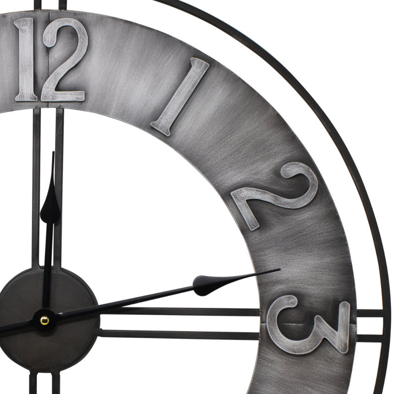Sorbus 24" Distressed Industrial Round Metal Wall Clock & Reviews | Wayfair