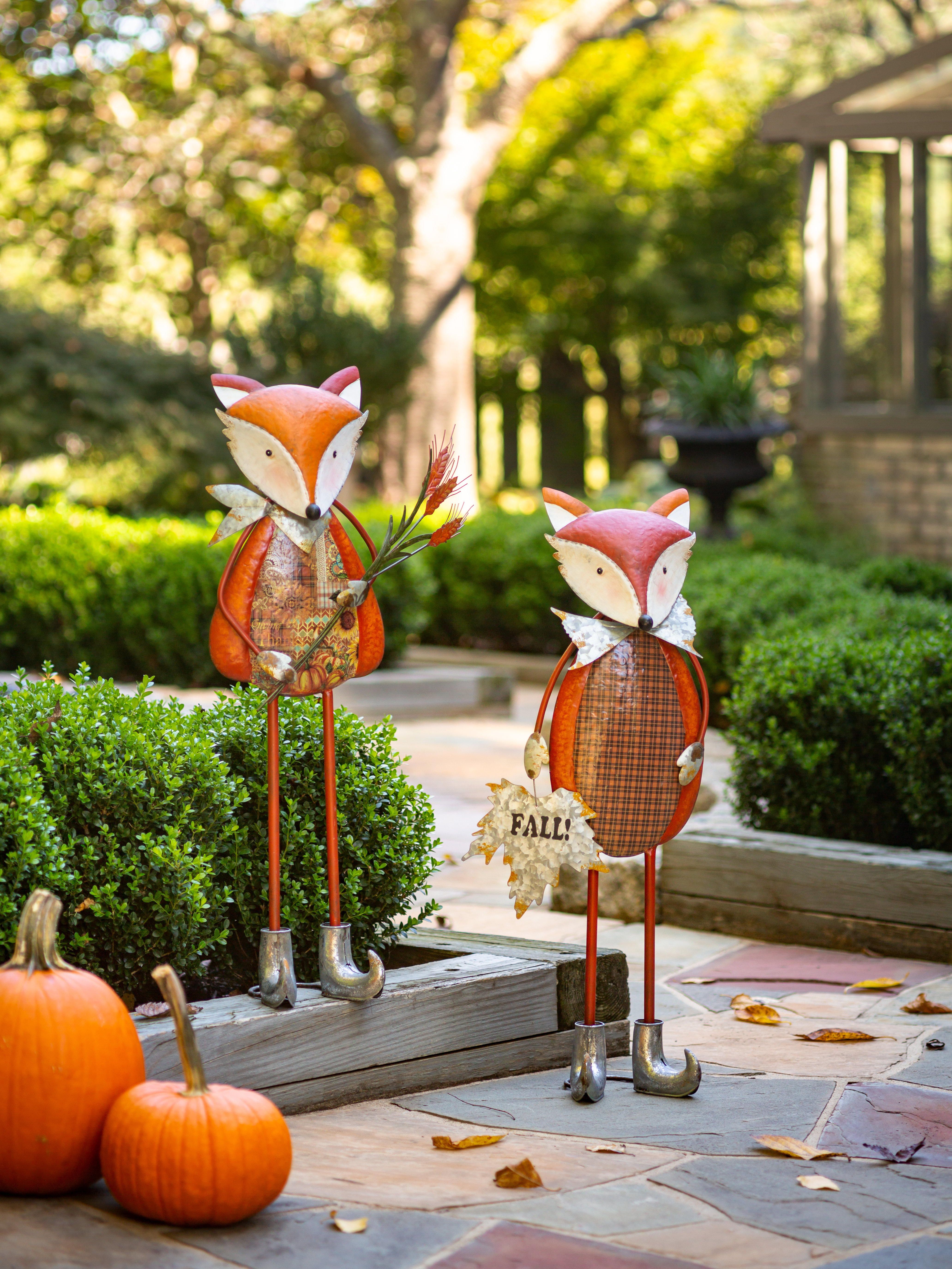 Arlmont & Co. Keegon Fall Fox 2 Piece Garden Statue Set - Wayfair Canada