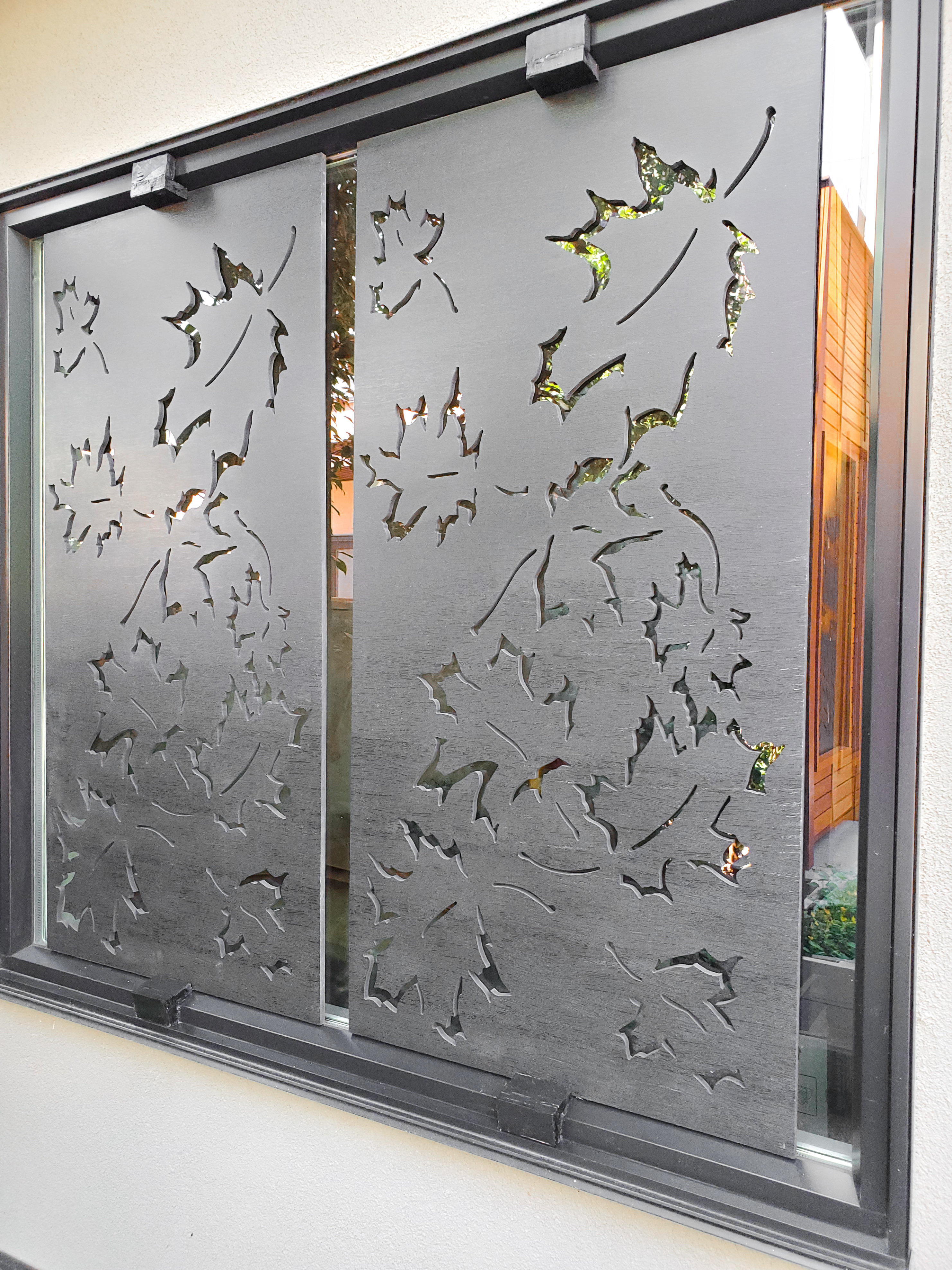 CORE Landscape Products Maple Leaf Decorative Privacy Screen PVC 2' x 4 ...