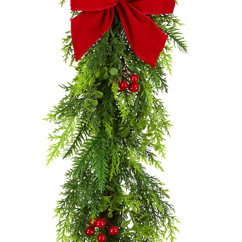 The Holiday Aisle® 6ft. Christmas Classic Garland & Reviews | Wayfair