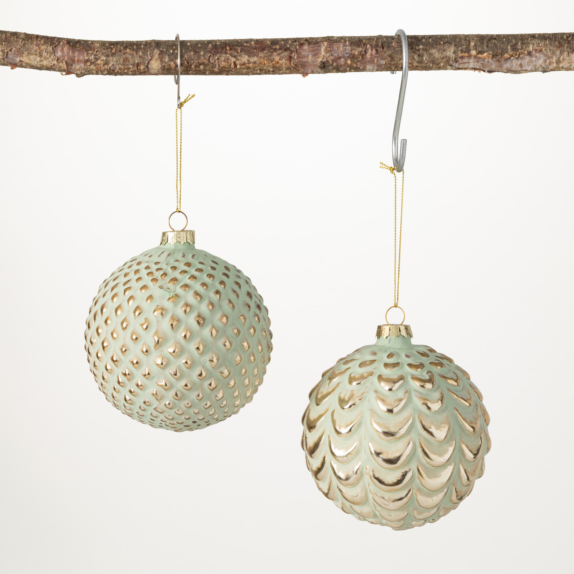 Clover Lane Gilded Elegance Clover Lane Ball Ornament | Wayfair