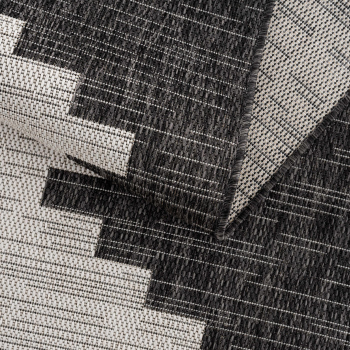AllModern Mortimer Machine Woven Indoor/Outdoor Rug & Reviews | Wayfair