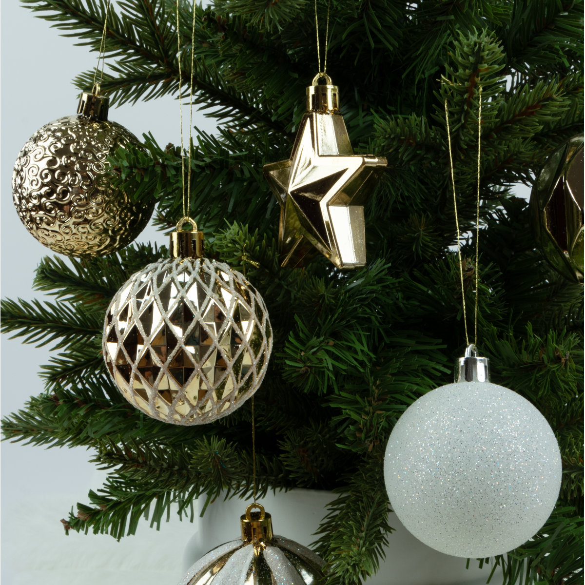 WS at Home 65 Piece Assorted Shatterproof Ball Ornaments Set & Reviews ...