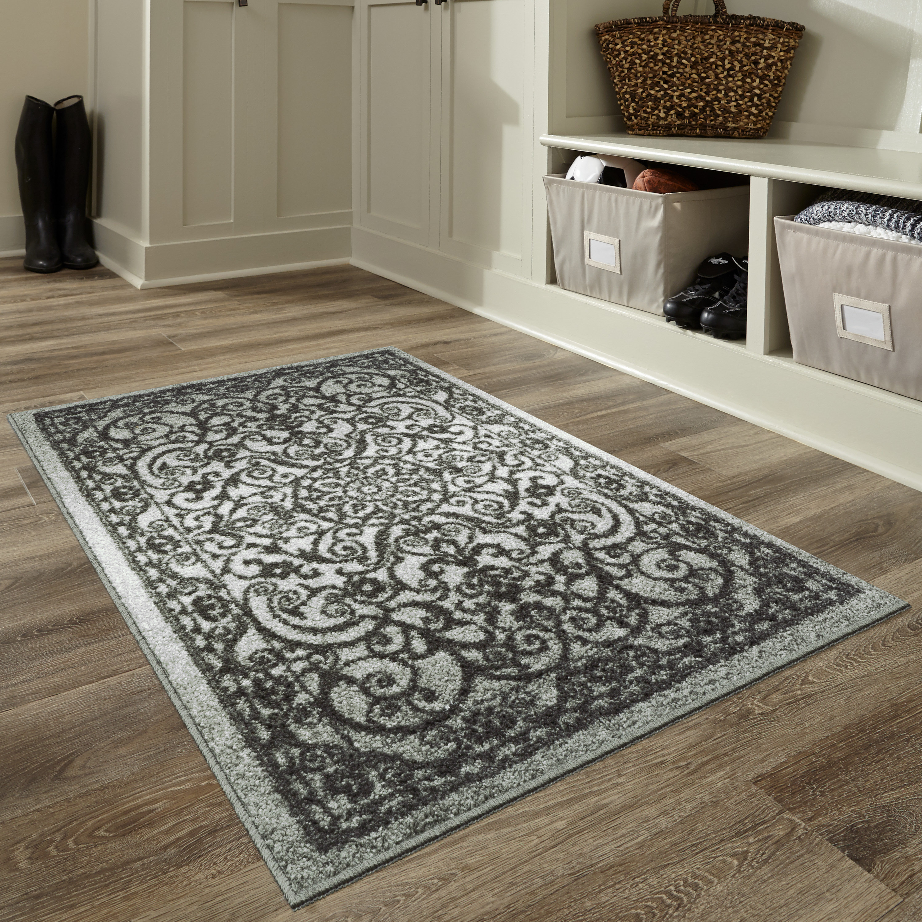 Charlton Home Dreyfuss Oriental Tufted Light Grey/Dark Grey Area Rug ...