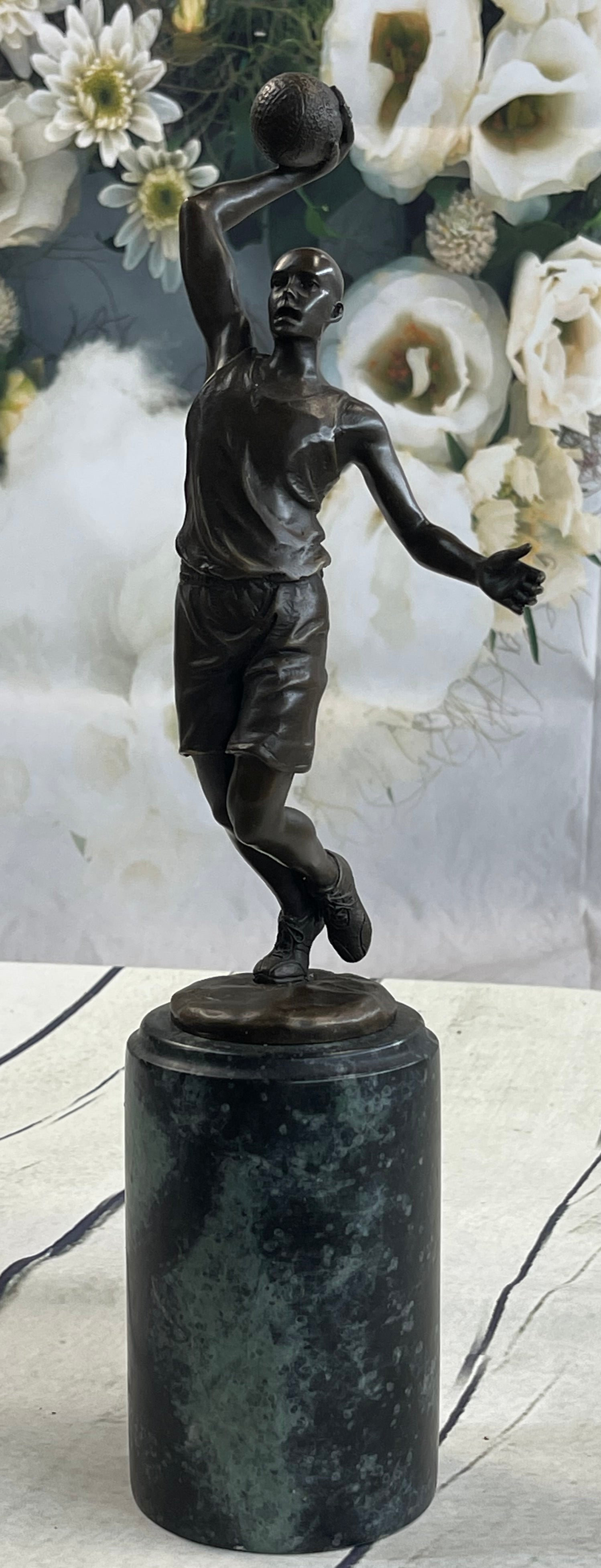 Charlton Home® Zuriah Bronze Statue Sculpture Trophy Of Nba Basketball ...