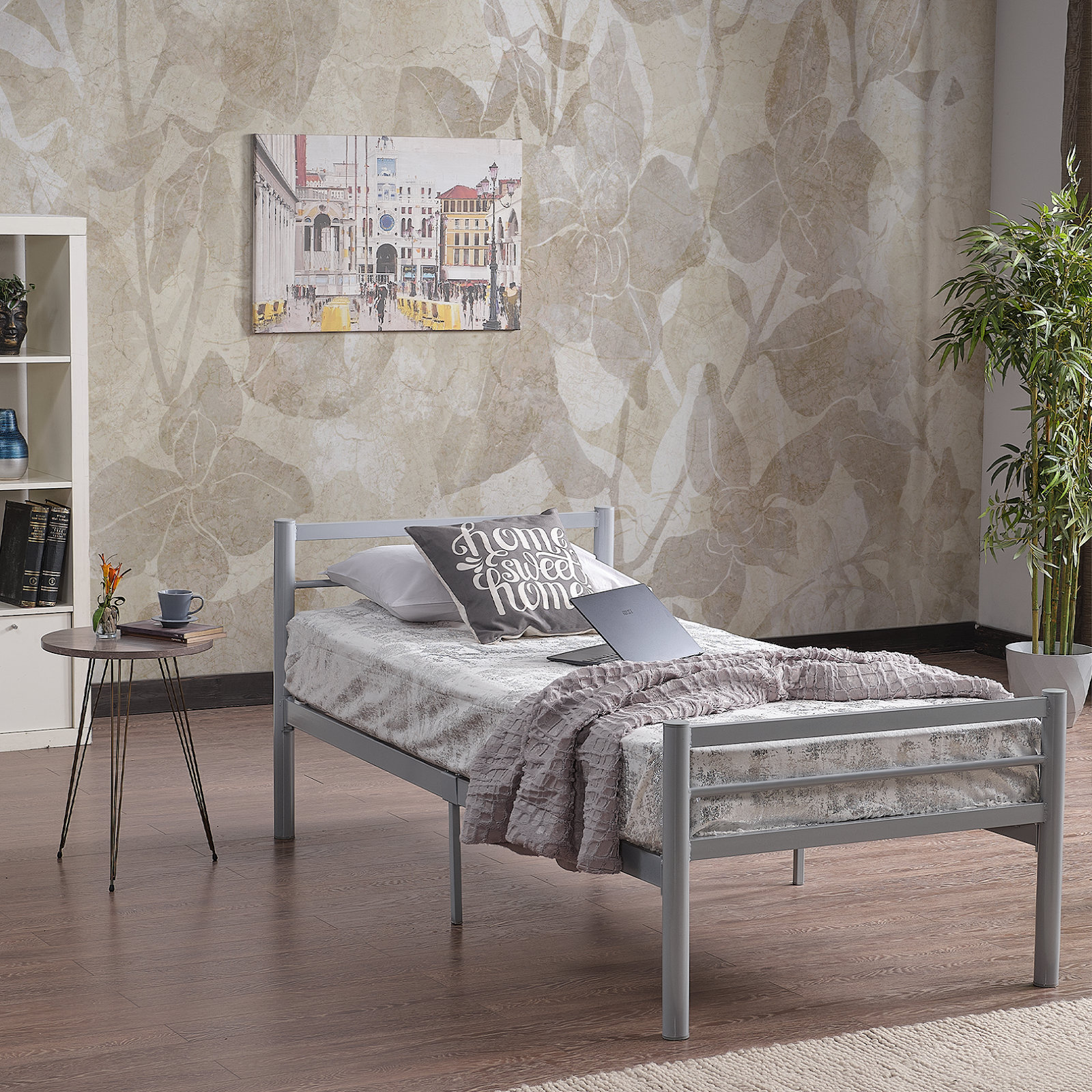 Strong queen bed frame store