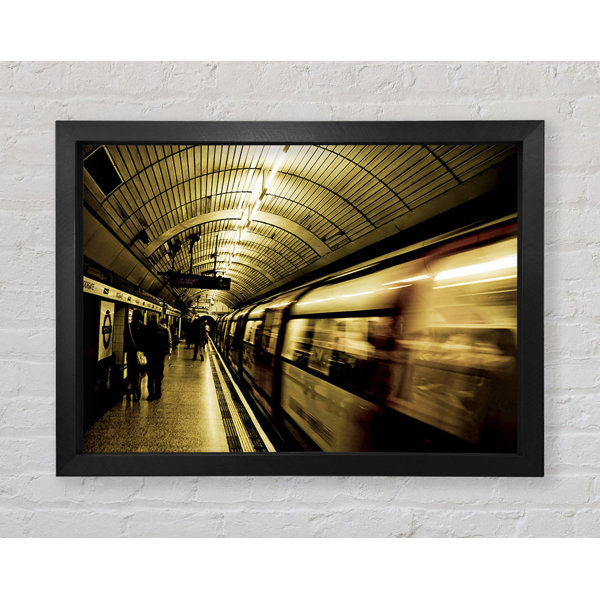 Bright Star London Underground Tube - Single Picture Frame Print ...