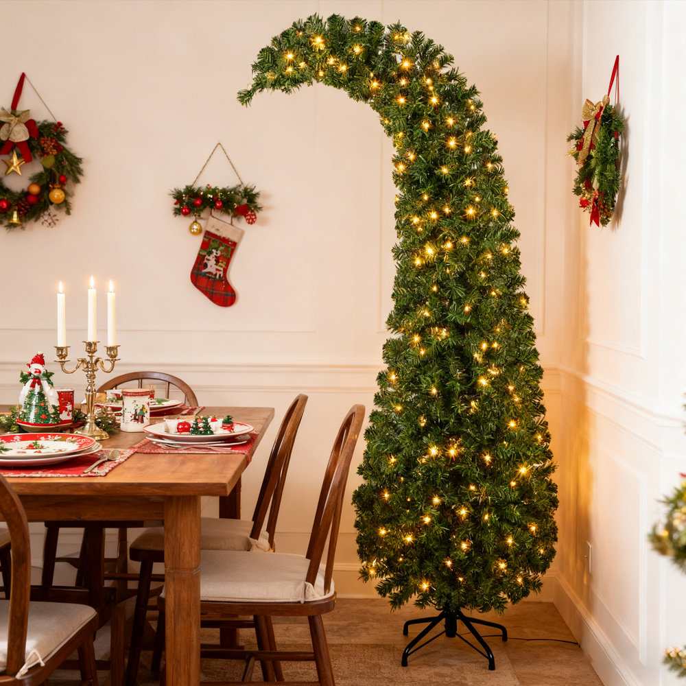 The Holiday Aisle® 6ft Pre-Lit Curved Top Christmas Tree with 493 ...