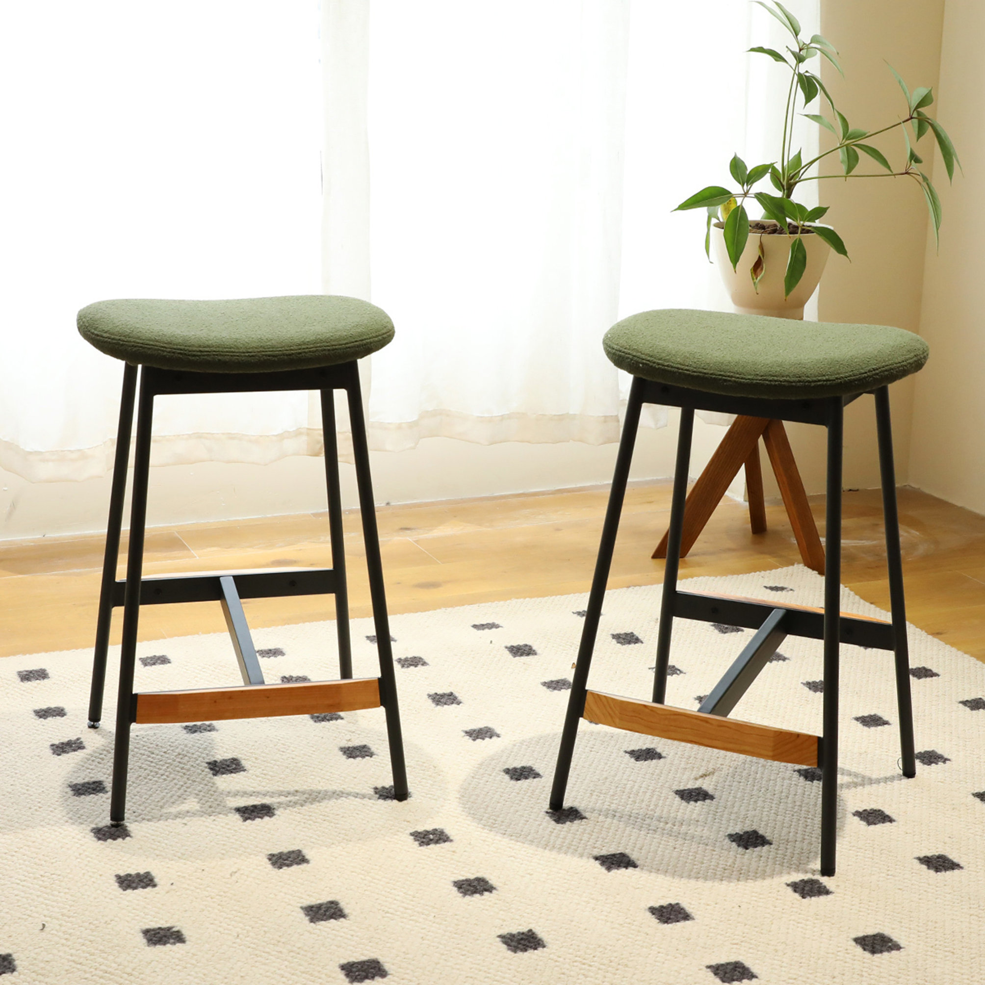 Latitude Run® Modern Set Of 2 Bar Stools Comfortable & Stylish Counter ...