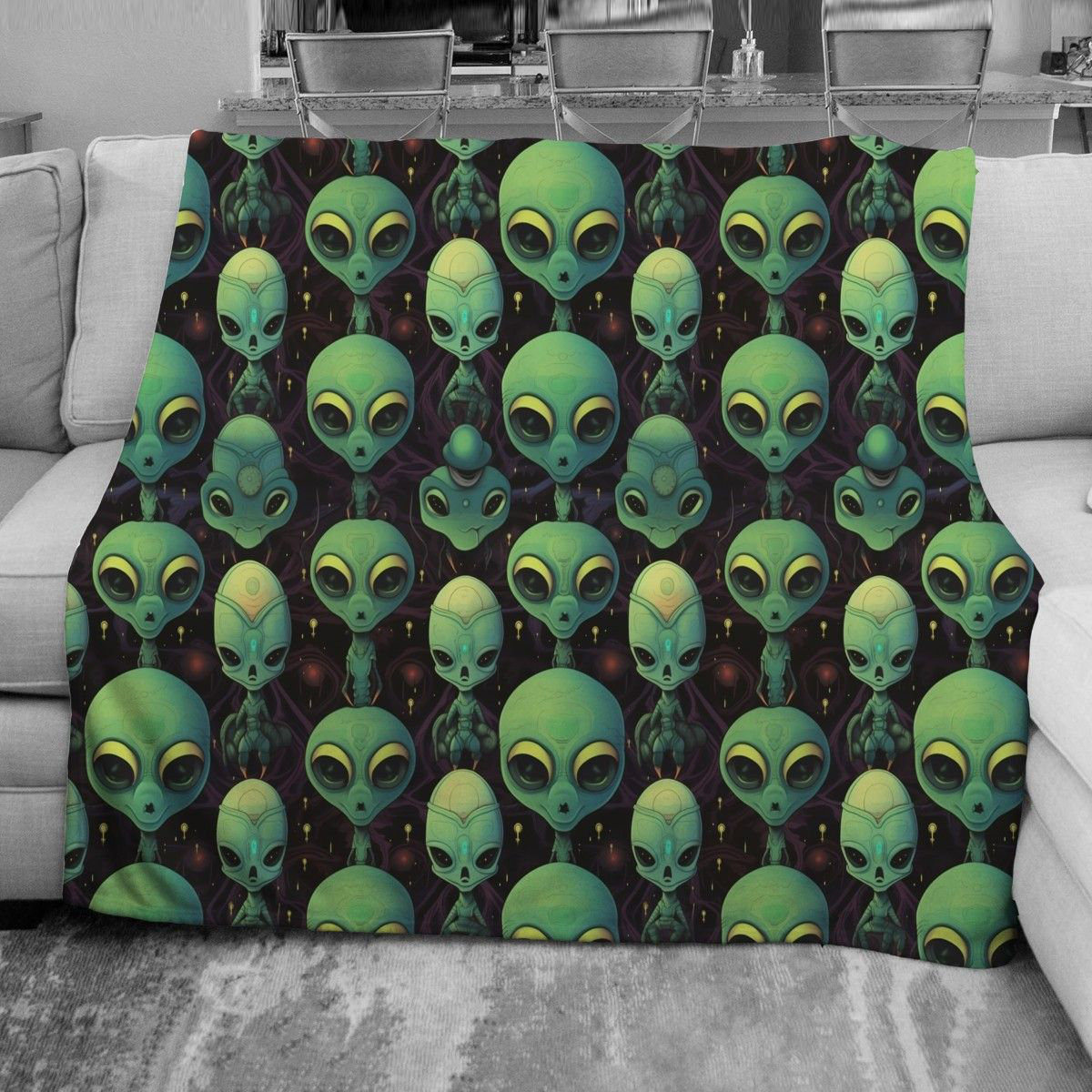 VisionDecor Alien Blanket Ufo Throw Green Throw Fleece Blanket | Wayfair