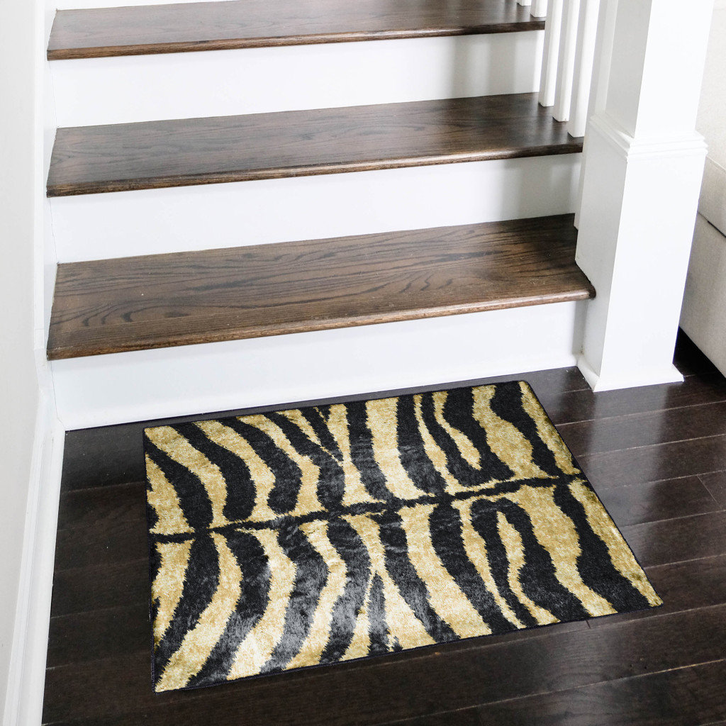 Mercer41 2' X 3' Gold Animal Print Shag Handmade Non Skid Area Rug ...