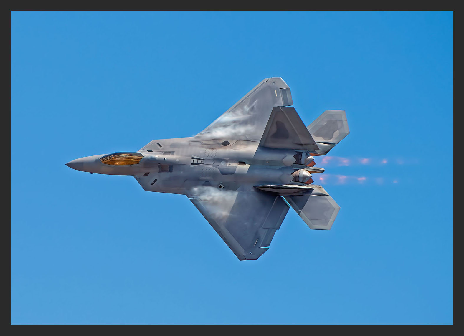 Latitude Run® " F-22 Raptor Airplane In Flight " - Wayfair Canada