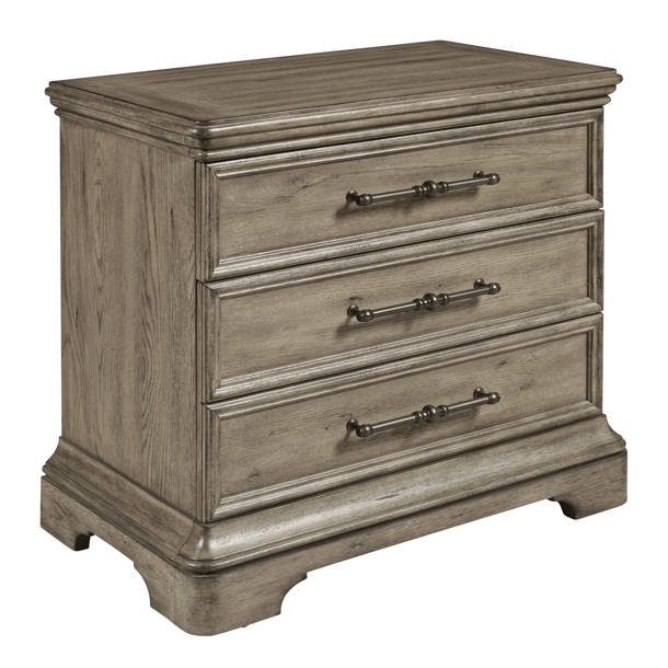Pulaski Madison Ridge Master Chest & Reviews | Wayfair