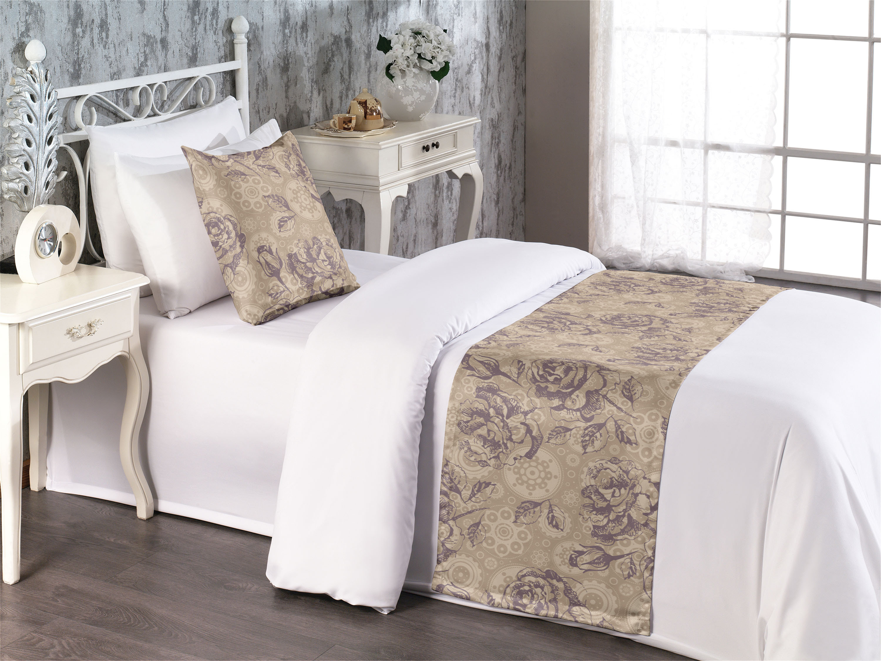 Ambesonne Floral Design Bed Runner Set Oriental Rose Pattern Dark ...