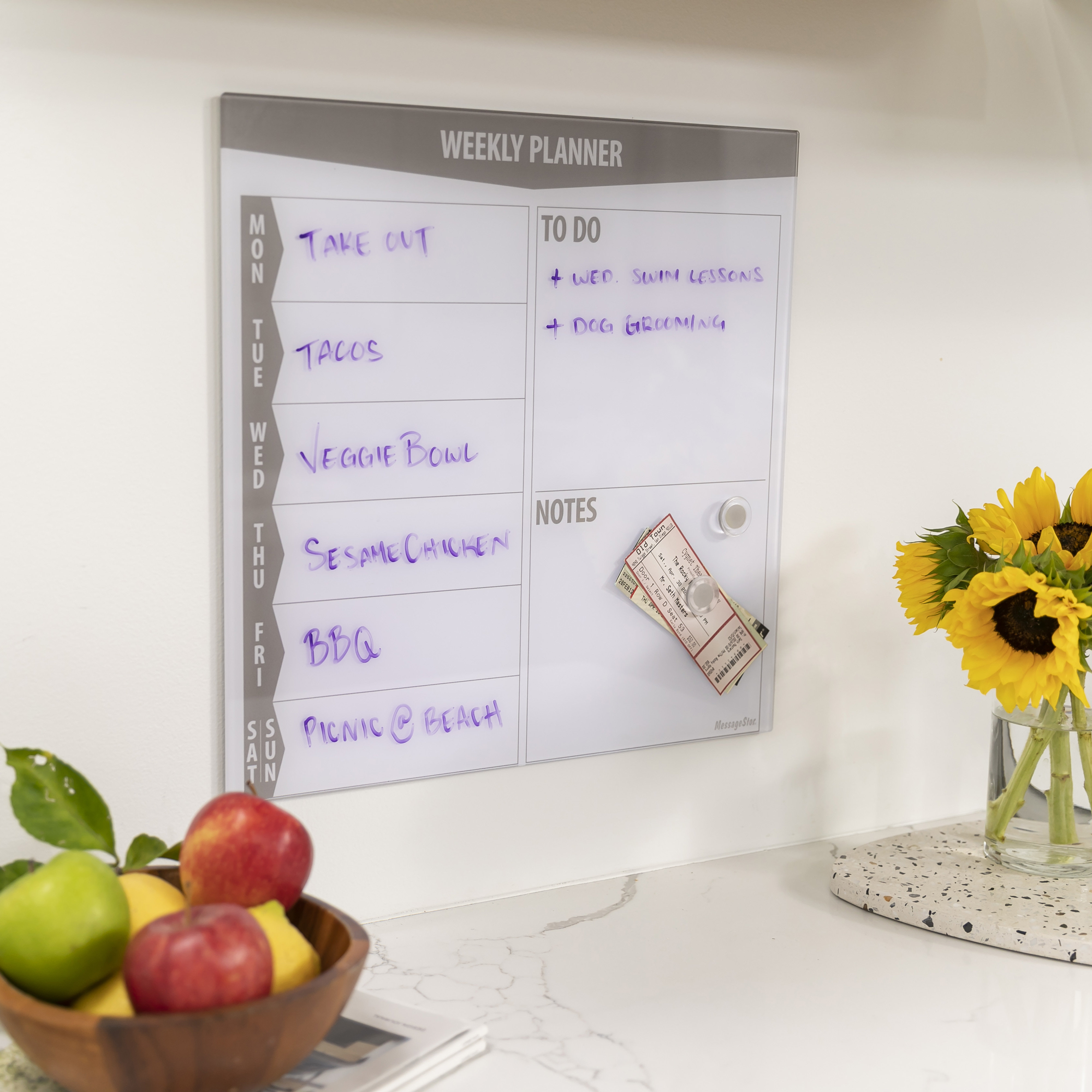 ECR4Kids MessageStor Magnetic Dry-Erase Glass Board with Magnets, 17 ...