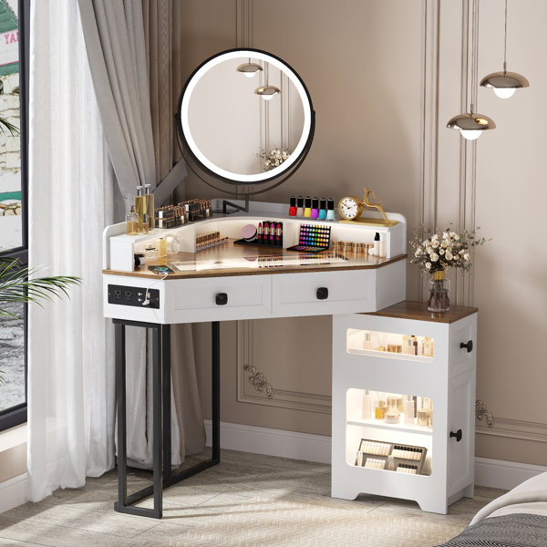 Ivy Bronx Machalik Corner Makeup Vanity With Mirror & Reviews | Wayfair