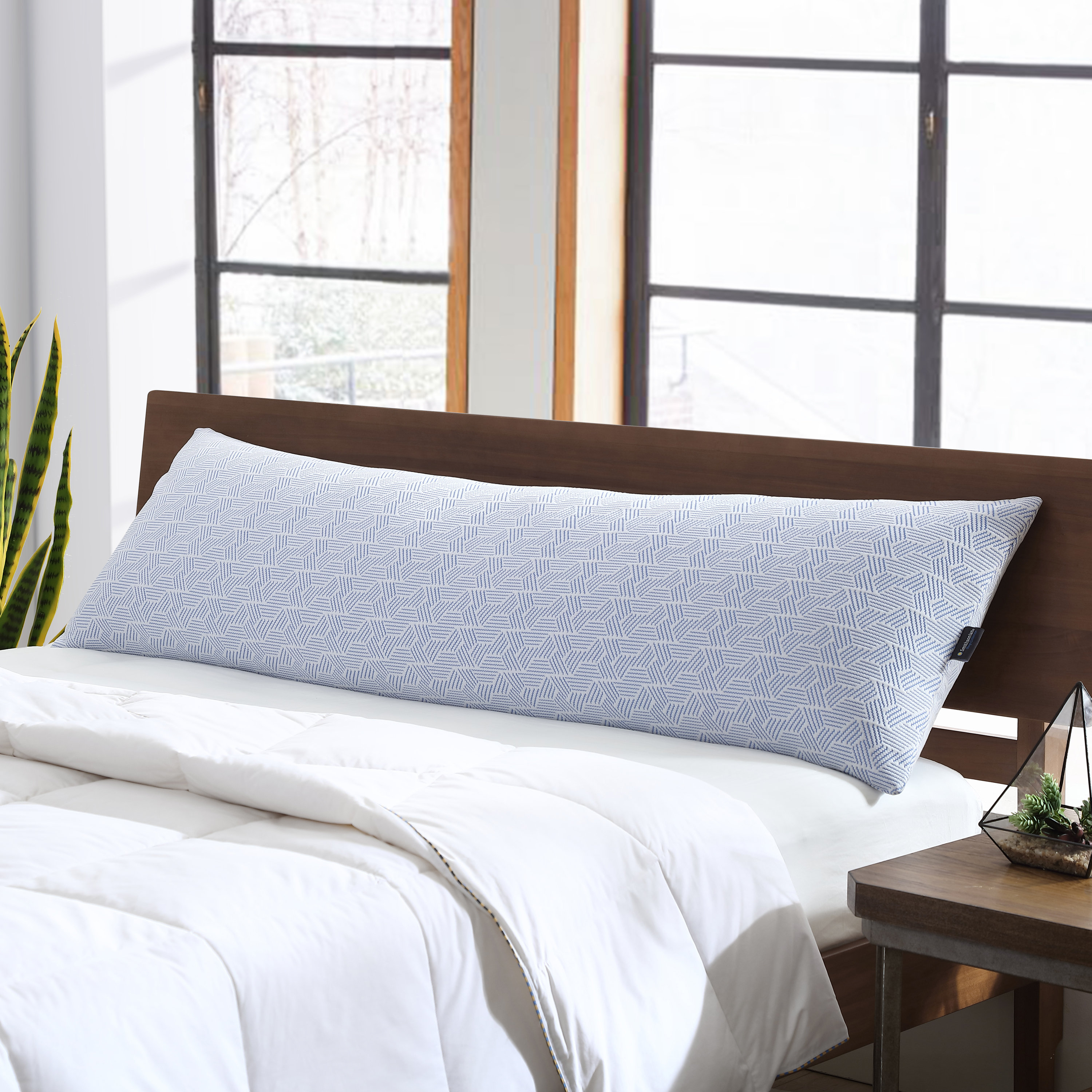 Smithsonian Cool Gel Memory Foam Body Pillow Medium Support Pillow ...