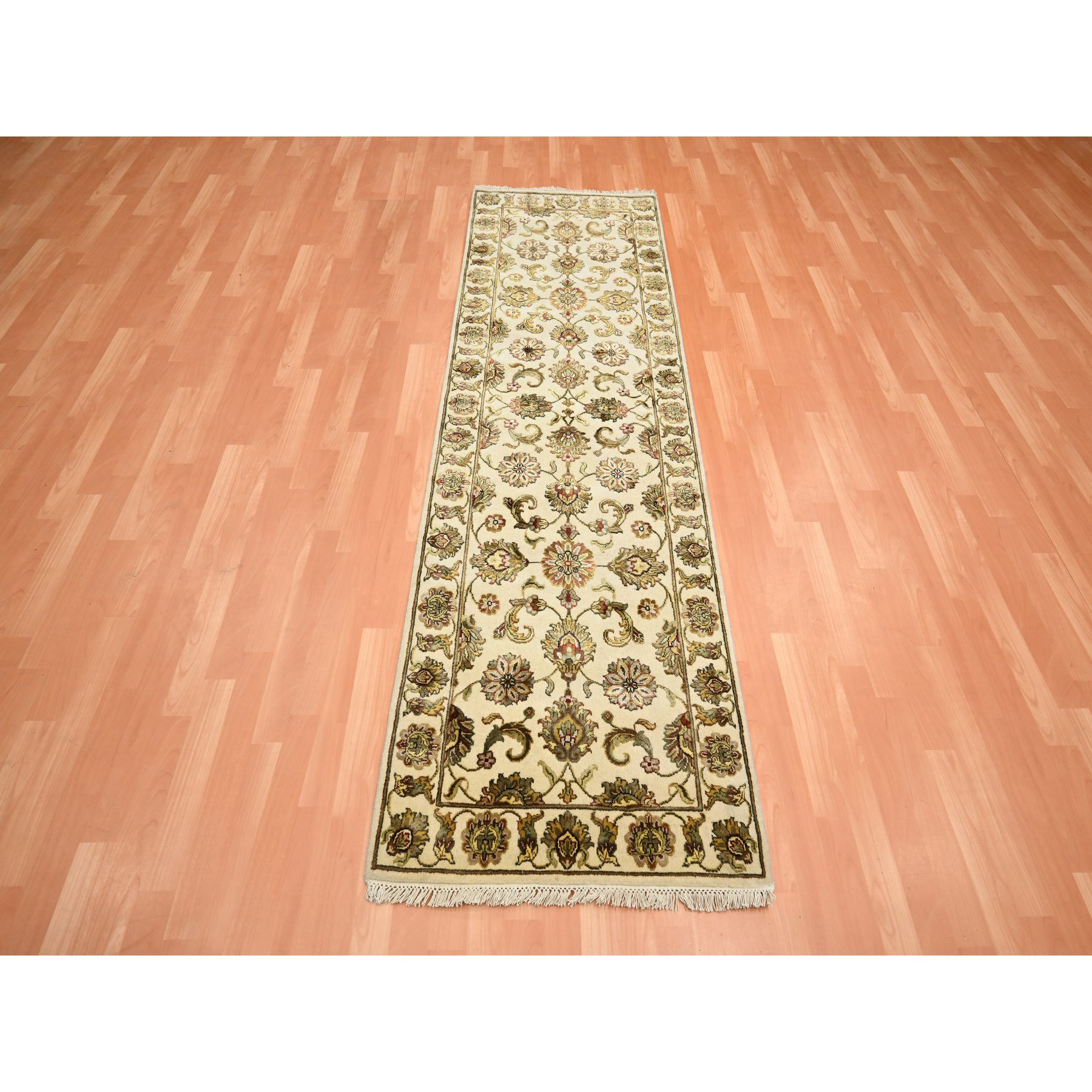 leaf pattern runner rug