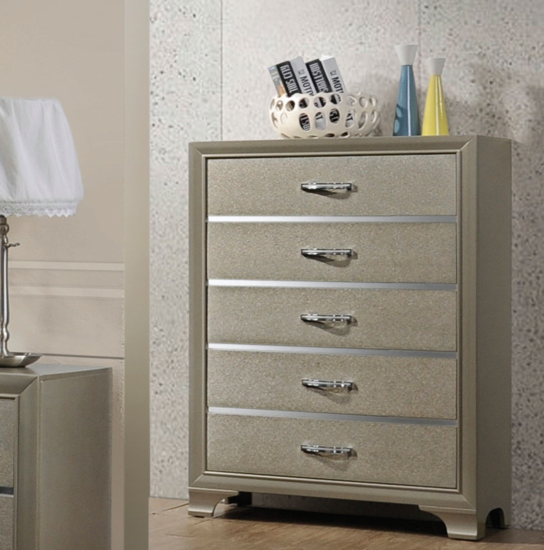 Willa Arlo™ Interiors Georgetta 5-Drawer Rectangular Chest in Gray ...